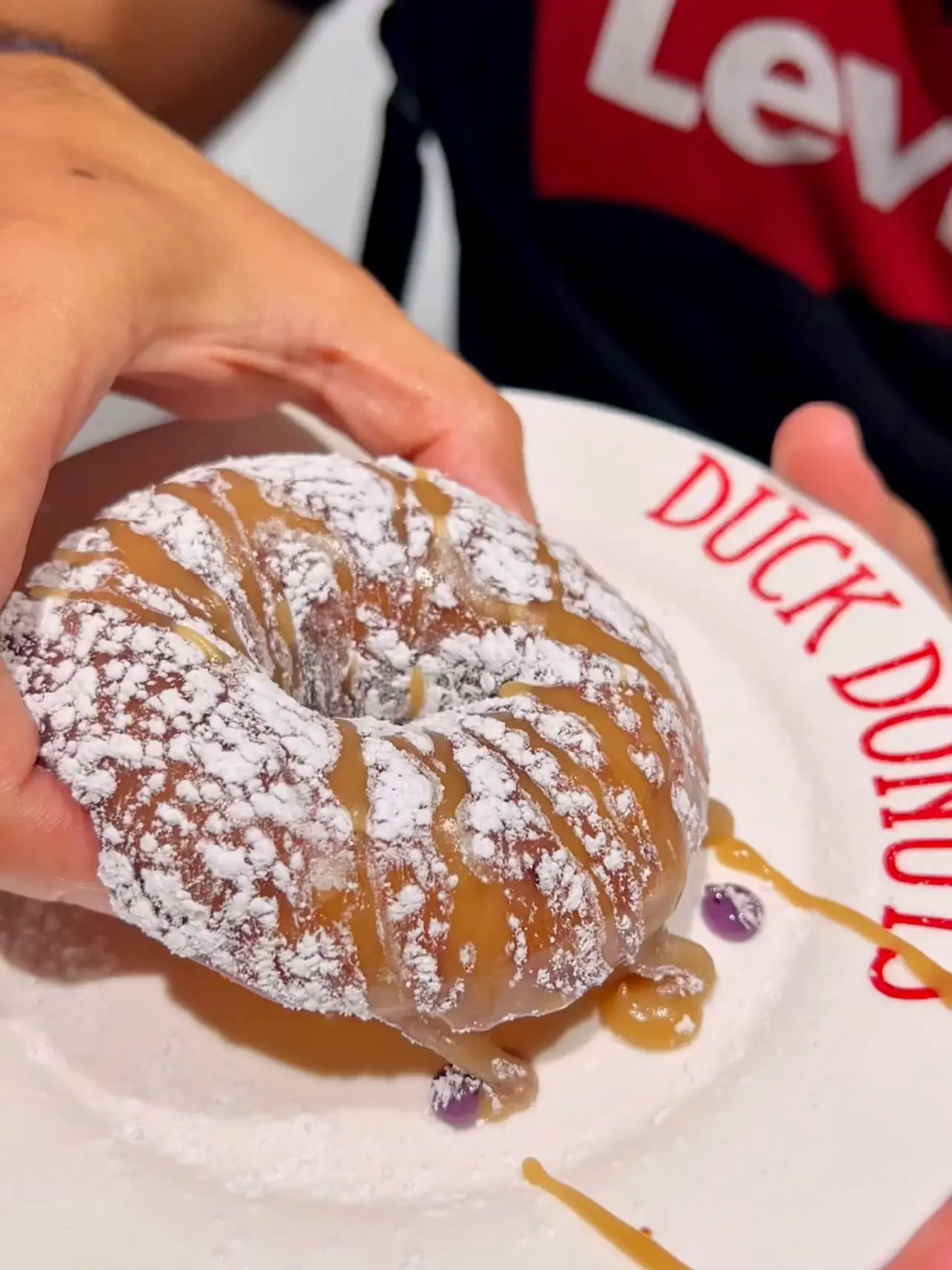 Duck Donuts | วิดีโอที่เผยแพร่โดย Logo Frisco | Lemon8