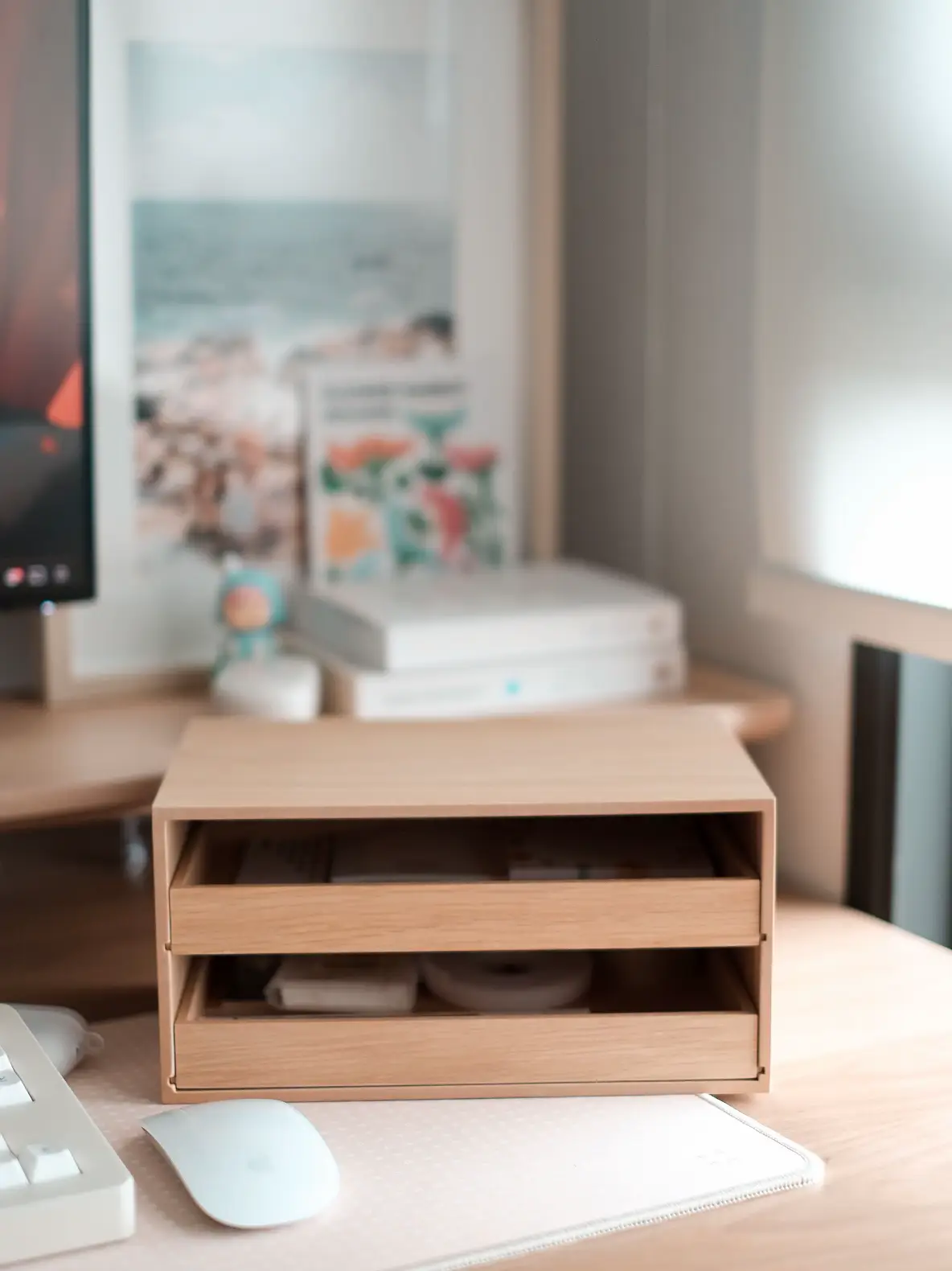 19 ไอเดียยอดนิยมเกี่ยวกับ Desk Setup Muji ในปี 2024