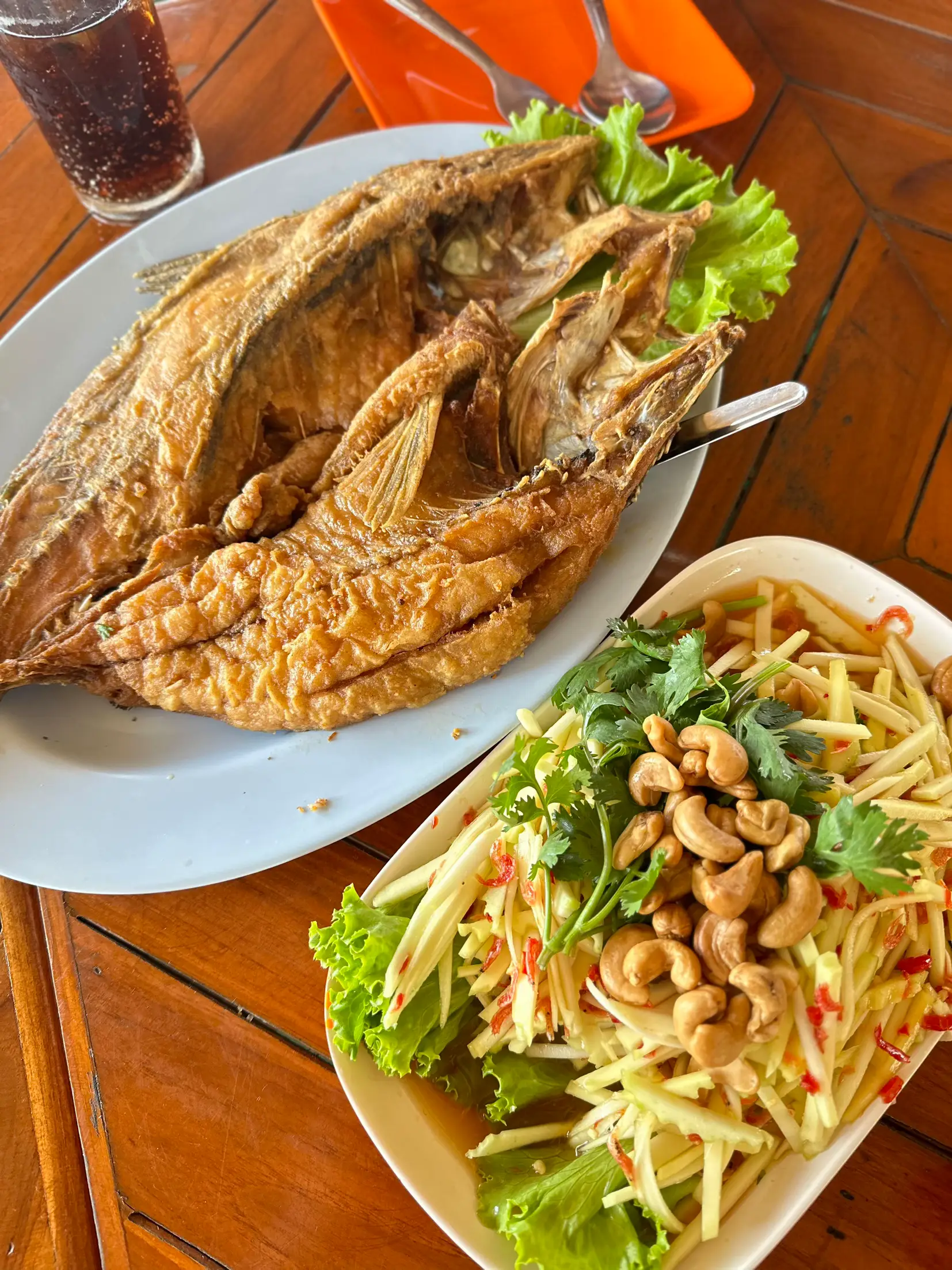 ร้านริมเล เทพา จังหวัด สงขลา | แกลเลอรีที่โพสต์โดย Poramin Min | Lemon8