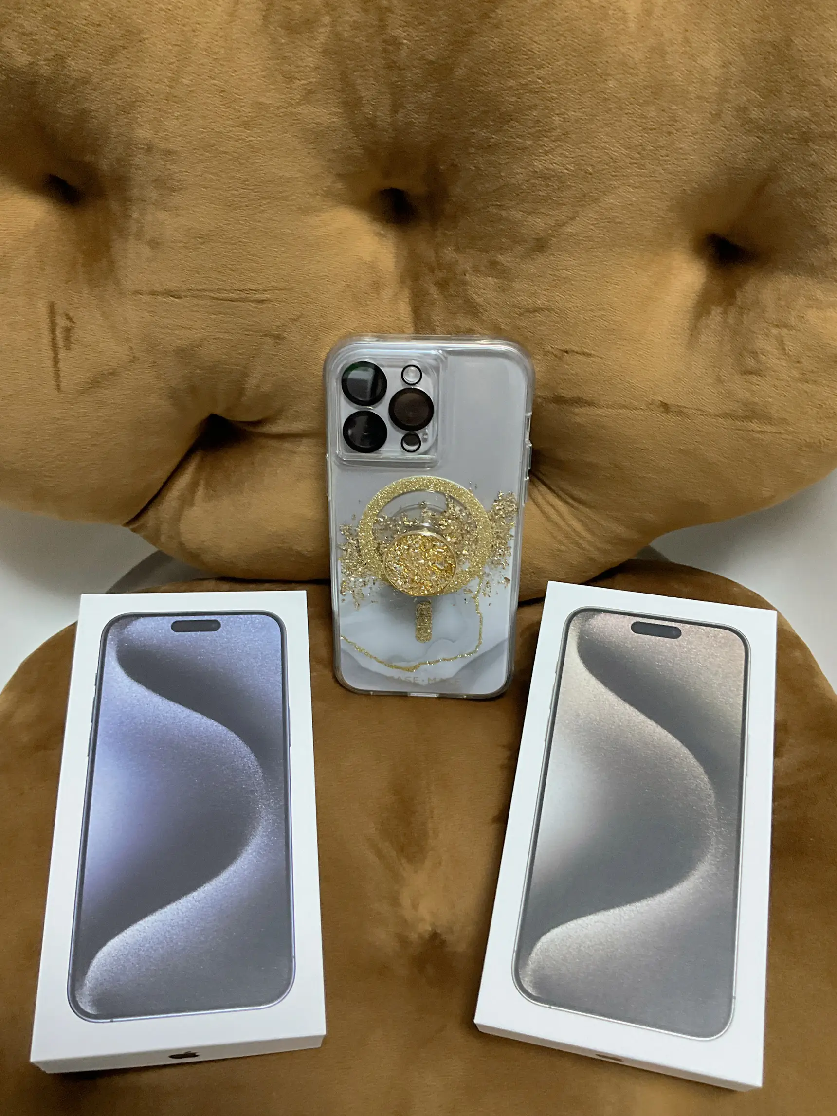 เมื่อเราถอย IPhone 15 Promax 512 Titanium มาอีกเครื่อง | แกลเลอรีที่ ...