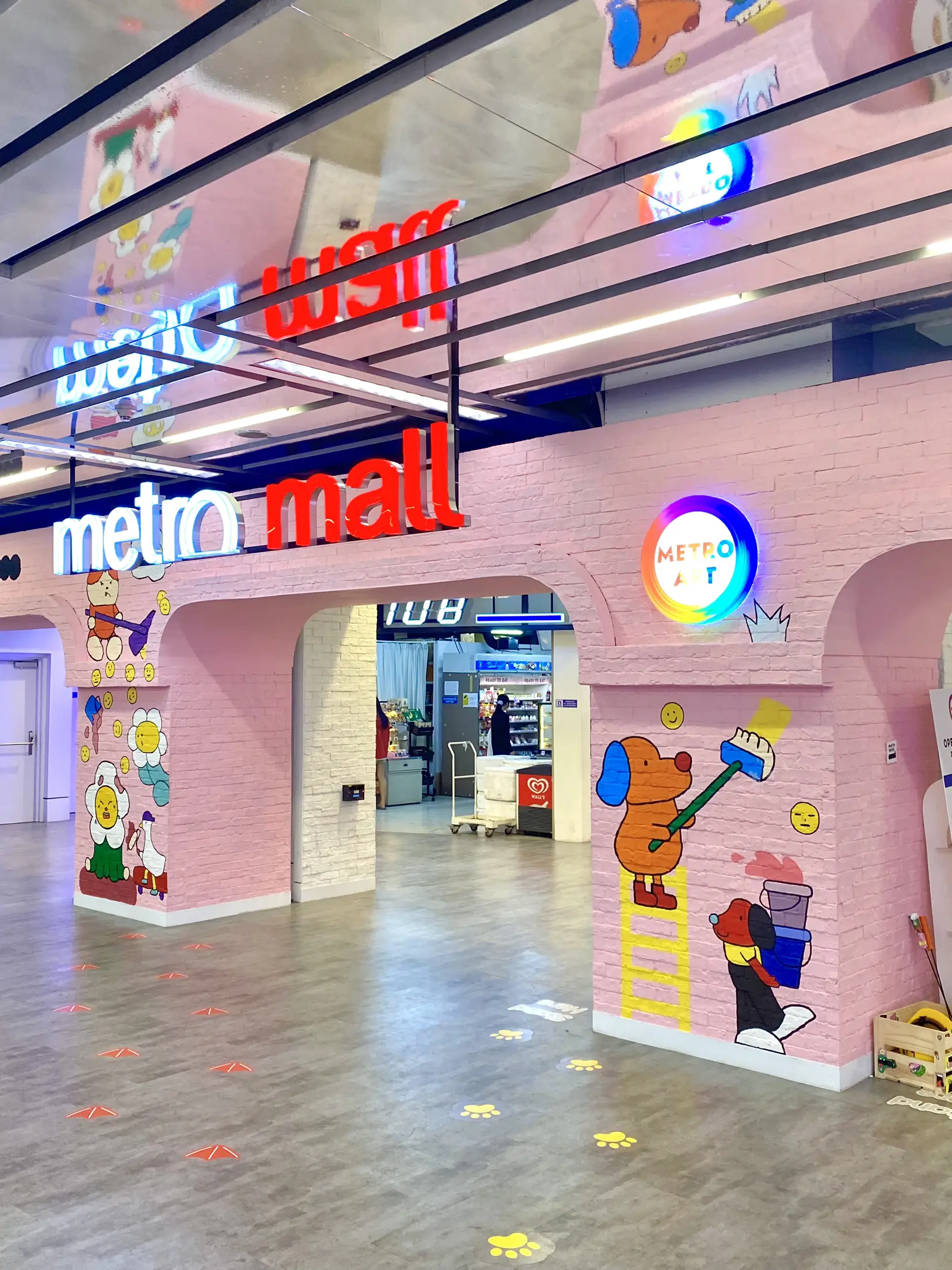 🎨Metro Art จุดถ่ายรูปใน MRTพหลโยธิน ใช้งบเท่าไหร่ | แกลเลอรีที่โพสต์โดย ...