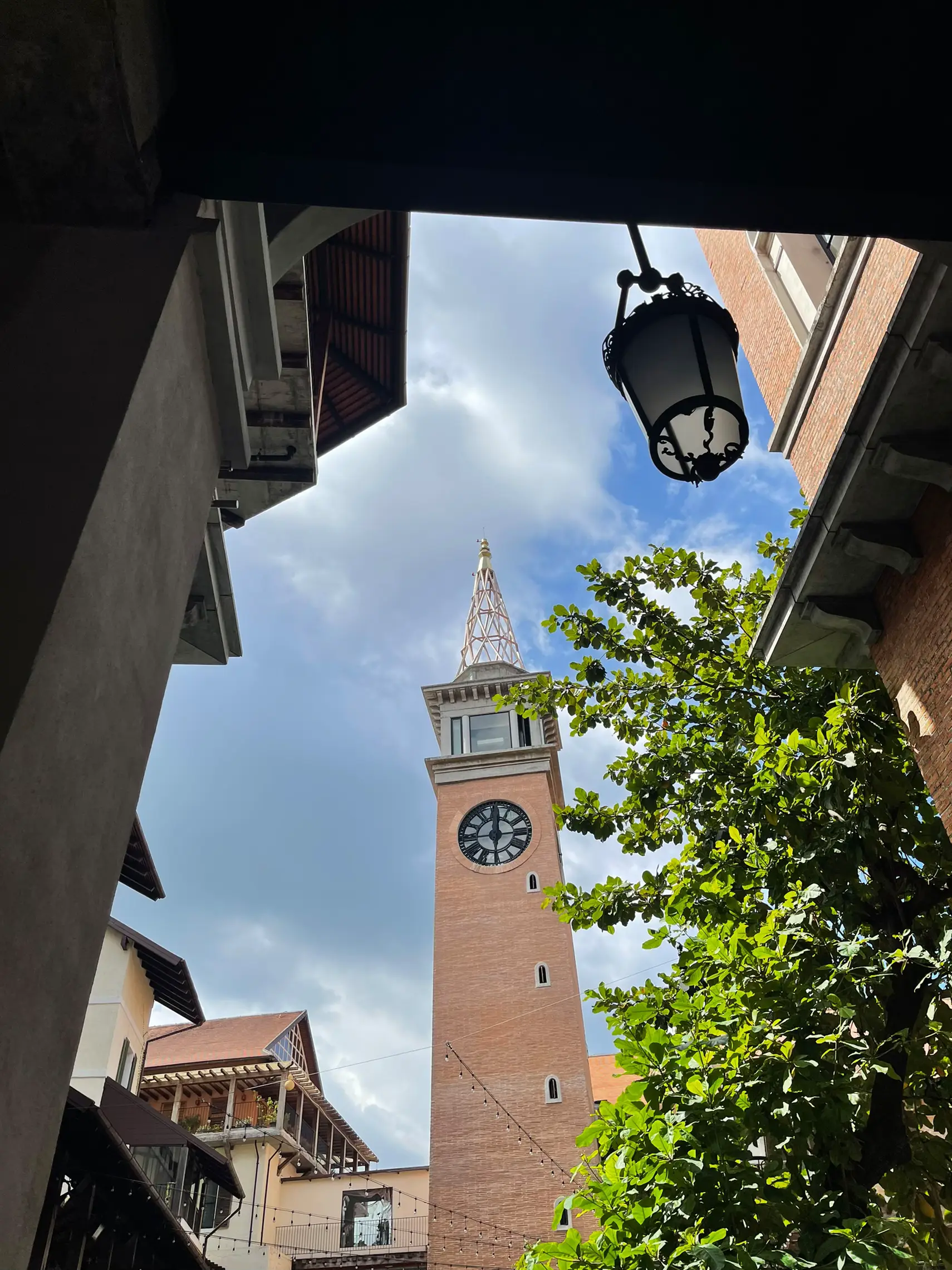 แชร์ LOCATION ถ่ายรูปสวยๆที่ ONE NIMMAN📌📌 | แกลเลอรีที่โพสต์โดย ...