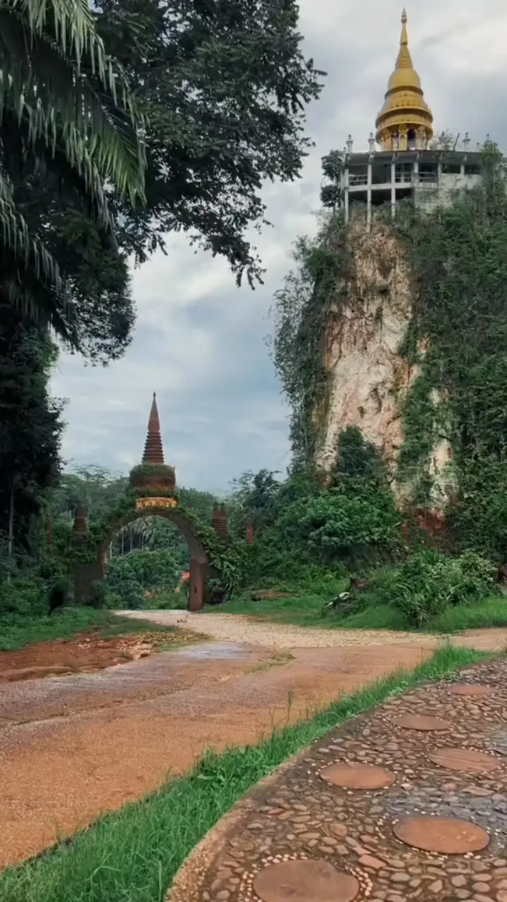 อุทยานธรรม | วิดีโอที่เผยแพร่โดย BOONMAรับทำเว็ป | Lemon8