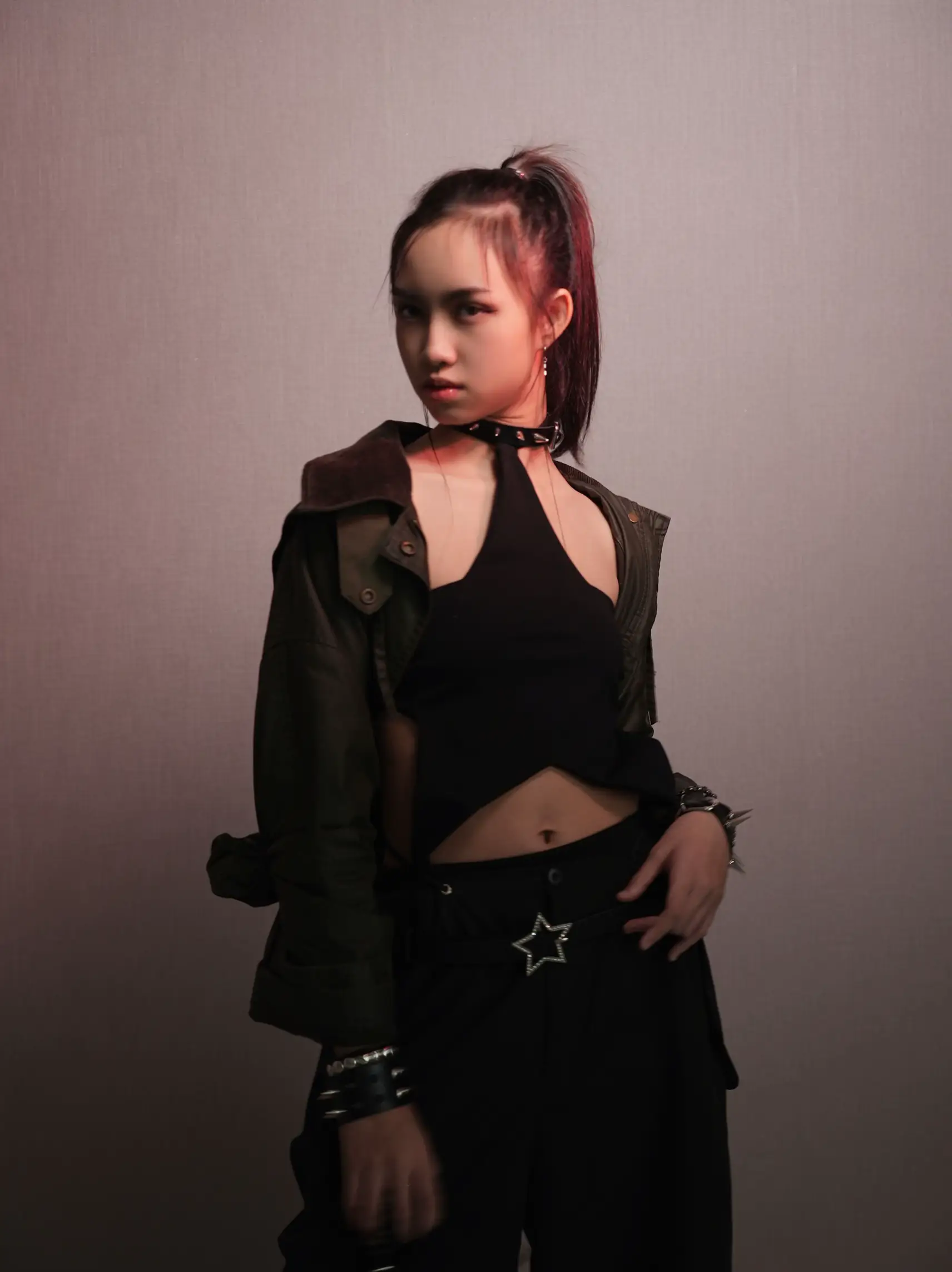 แต่งตัว look RockStar มาแรงที่สุด🖤🌟 | แกลเลอรีที่โพสต์โดย แม่ก๊อตจิ | Lemon8