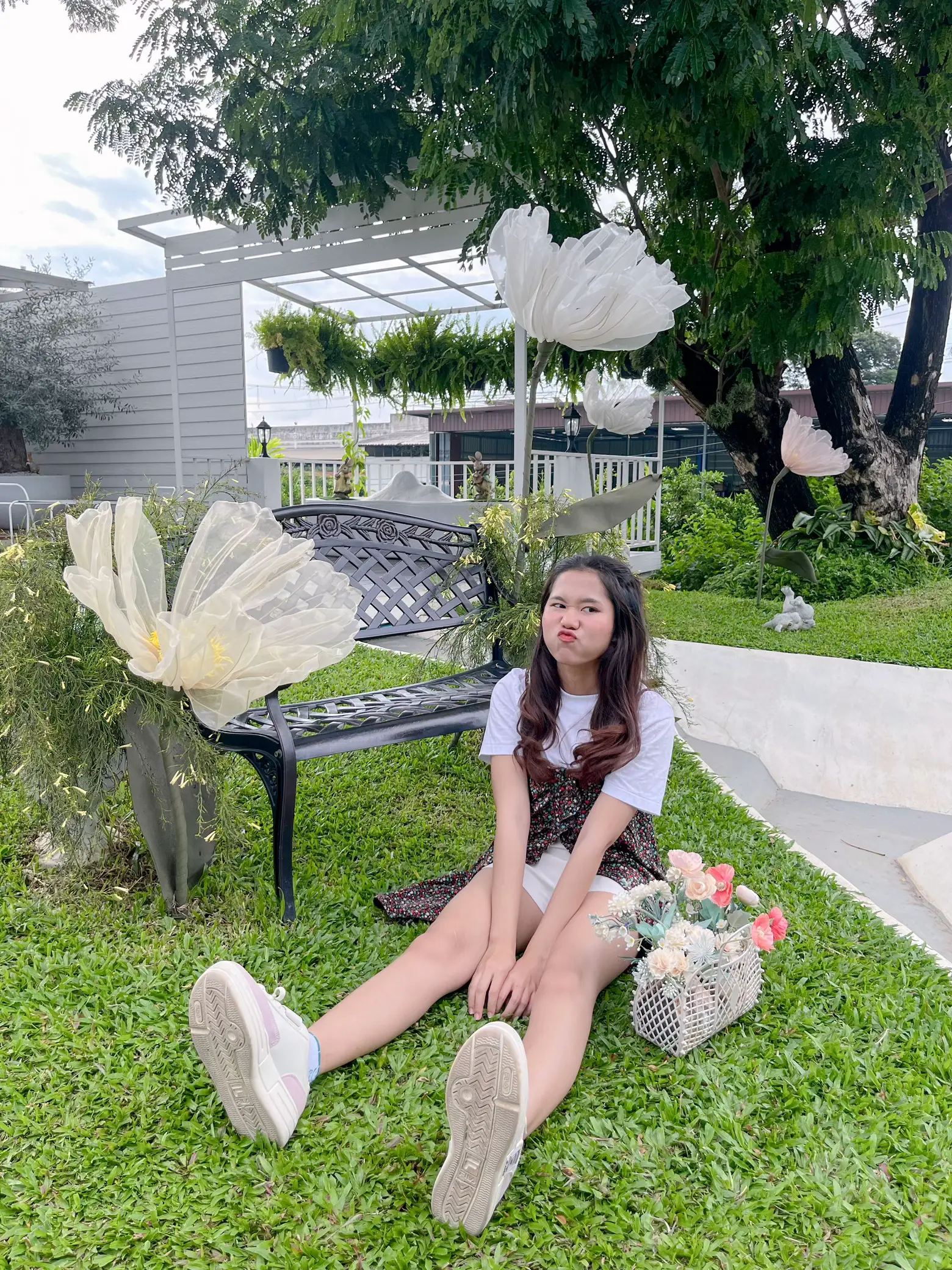 Thong Ampai Cafe ย่านคลองหลวง ปทุมธานี💐 | แกลเลอรีที่โพสต์โดย Ize | Lemon8