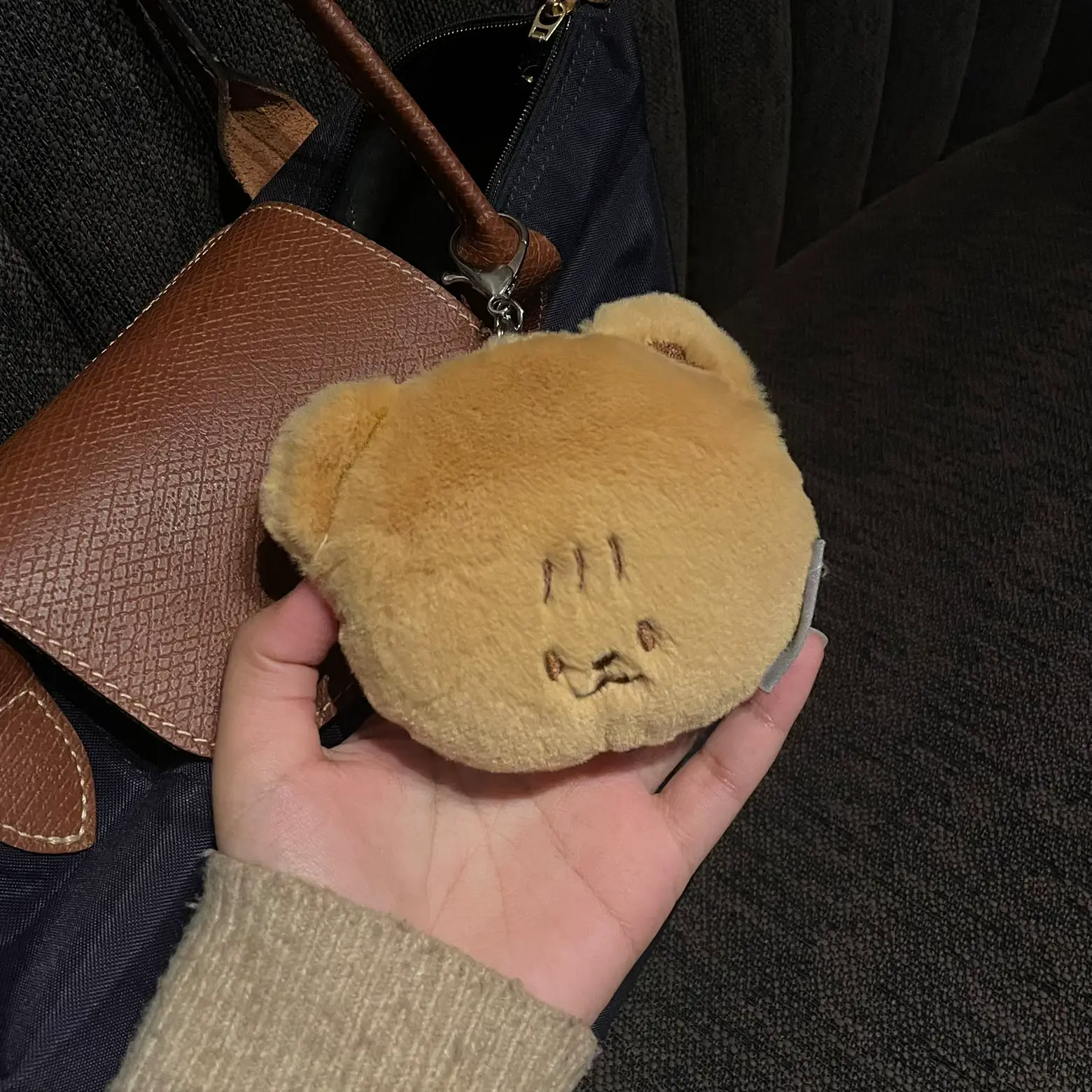 รีวิวของในกระเป๋าlongchampลูกรัก🤎🤍 | แกลเลอรีที่โพสต์โดย Betagen.x | Lemon8