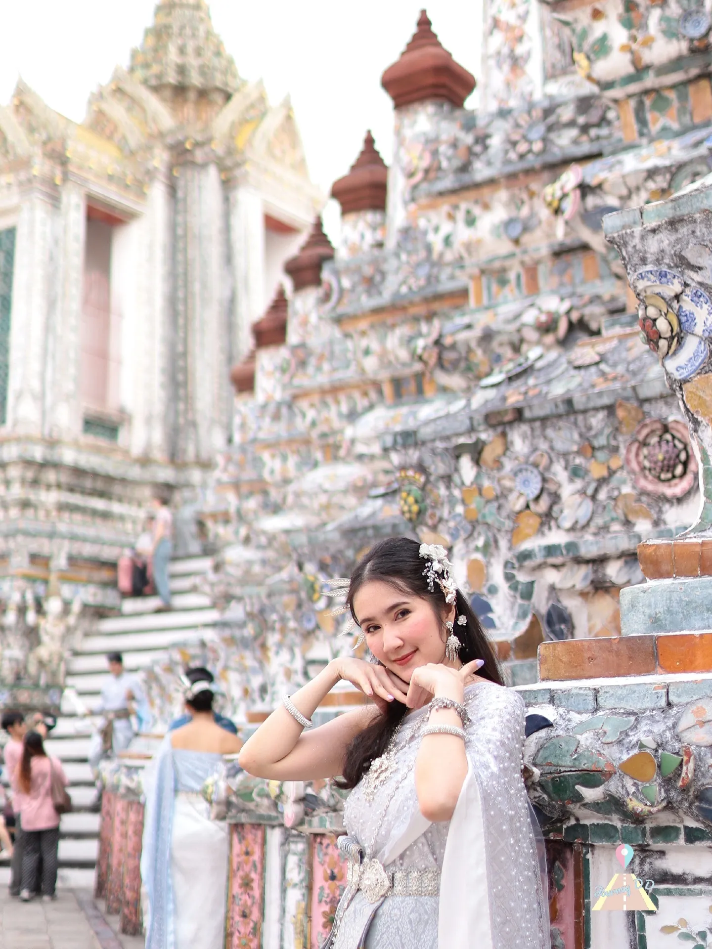 🇹🇭 ปักหมุด ใส่ชุดไทย !! ไป "วัดอรุณ" สวยจึ้ง | แกลเลอรีที่โพสต์โดย Journey DD | Lemon8