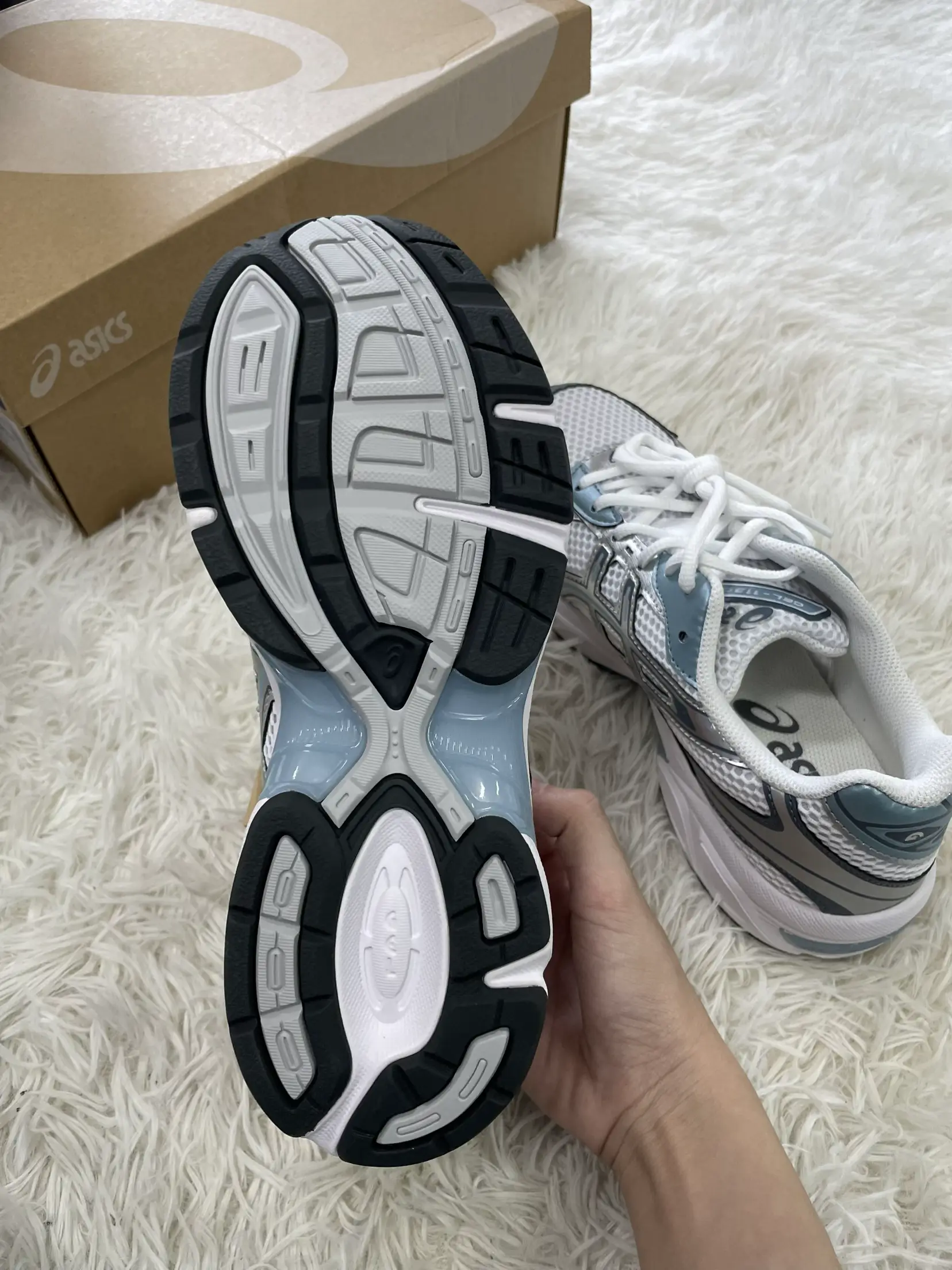 ป้ายยารองเท้า ASICS GEL-1030 "shark skin" 🦈 | แกลเลอรีที่โพสต์โดย ...