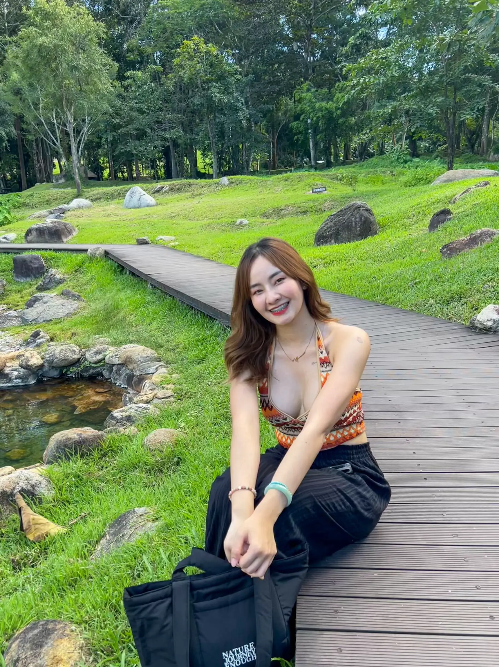 ชุดไปเที่ยวน้ำตกแบบตัวมัม🤪 | แกลเลอรีที่โพสต์โดย Ma Meaw | Lemon8