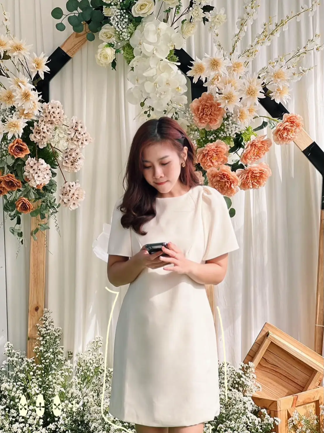 Dress สำหรับไปงานแต่ง | แกลเลอรีที่โพสต์โดย Kh.Chan | Lemon8