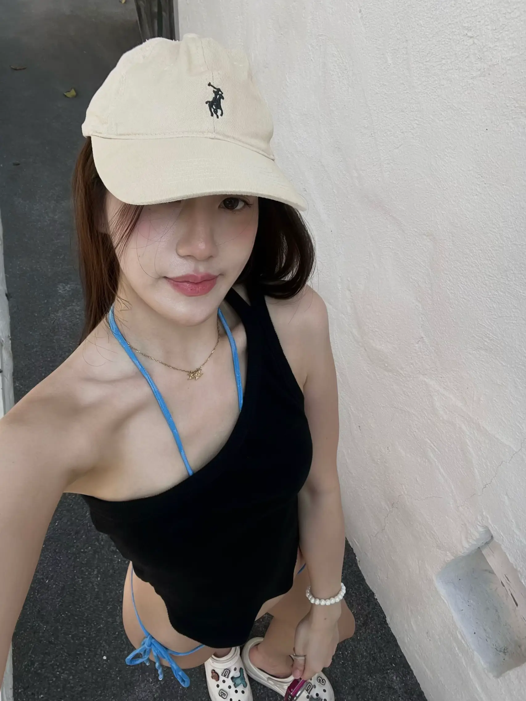 4 Looks @Huahin แต่งหลายแบบด้วยชุดว่ายน้ำแค่2ชุด👙👚🐬 | แกลเลอรีที่โพสต์โดย Gus | Lemon8