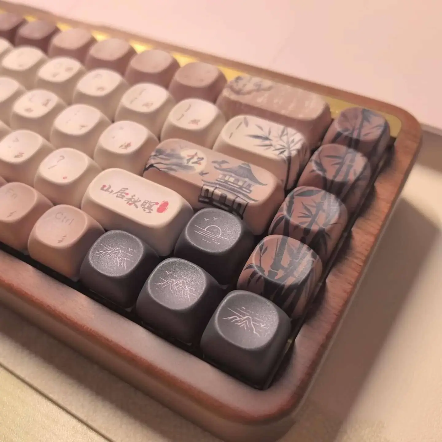 🌳🟤 AKKO MU01 🟤 🌳 | แกลเลอรีที่โพสต์โดย นายนิ้วชี้รีวิว | Lemon8