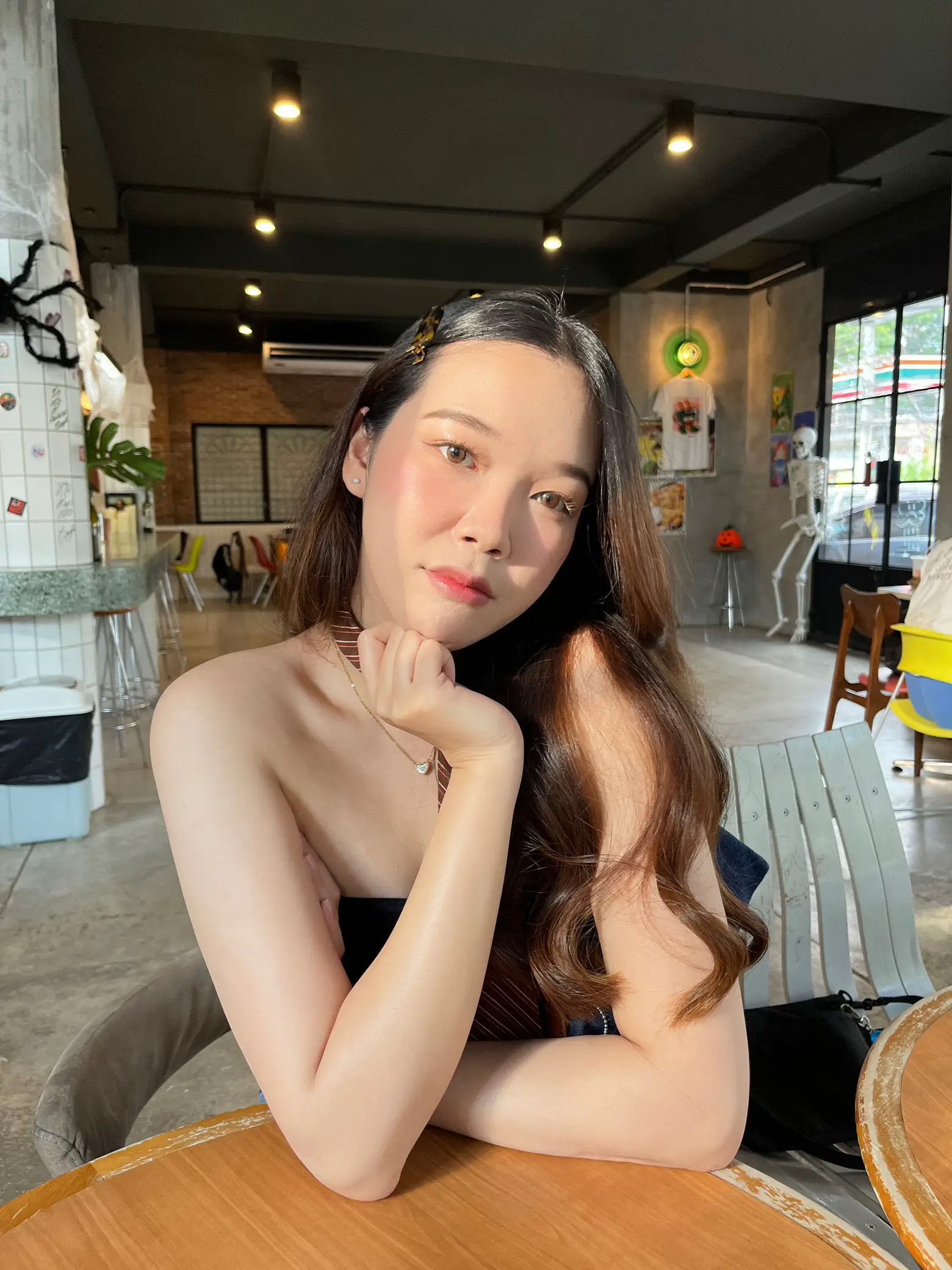 OOTD ไปคาเฟ่ช่วงHalloween🎃👻🥥 | แกลเลอรีที่โพสต์โดย pammy ¨̮ | Lemon8