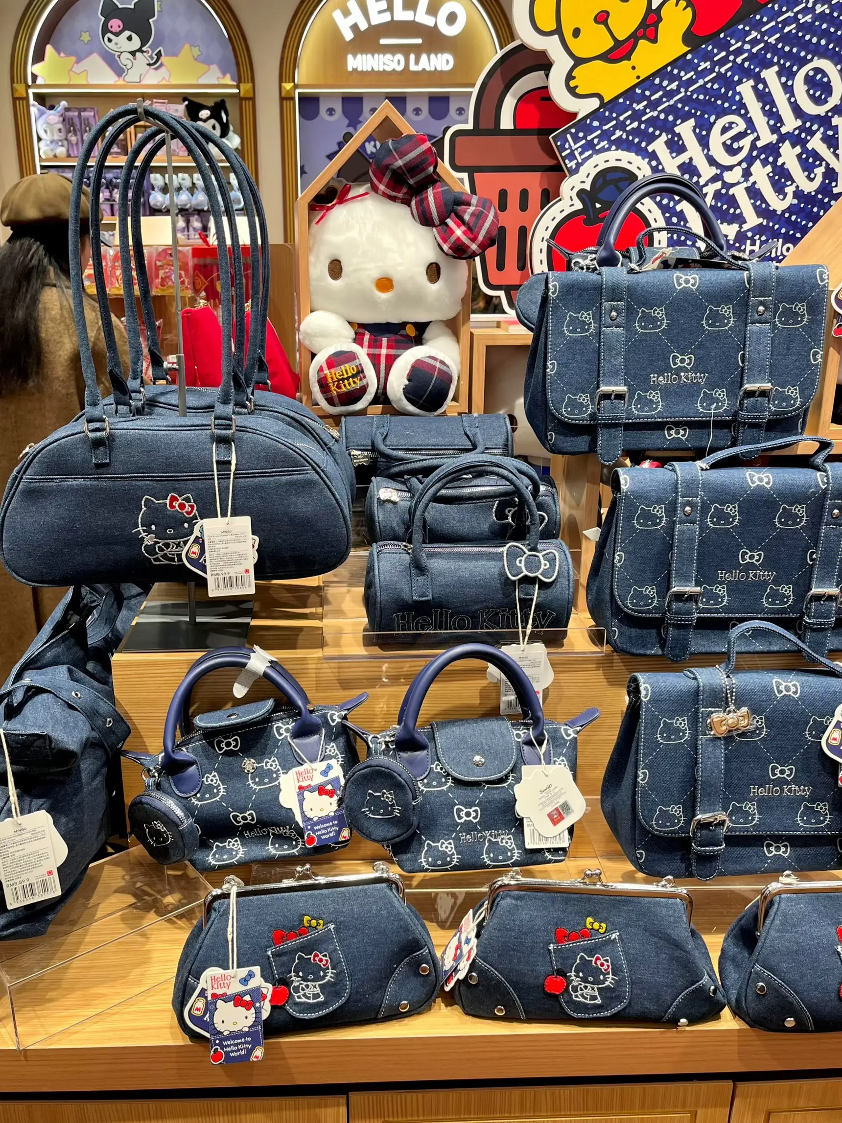 Miniso เอาอีกแล้ว กระเป๋าHello Kitty ยีนส์เกินเรื่องมากก! | แกลเลอรีที่ ...
