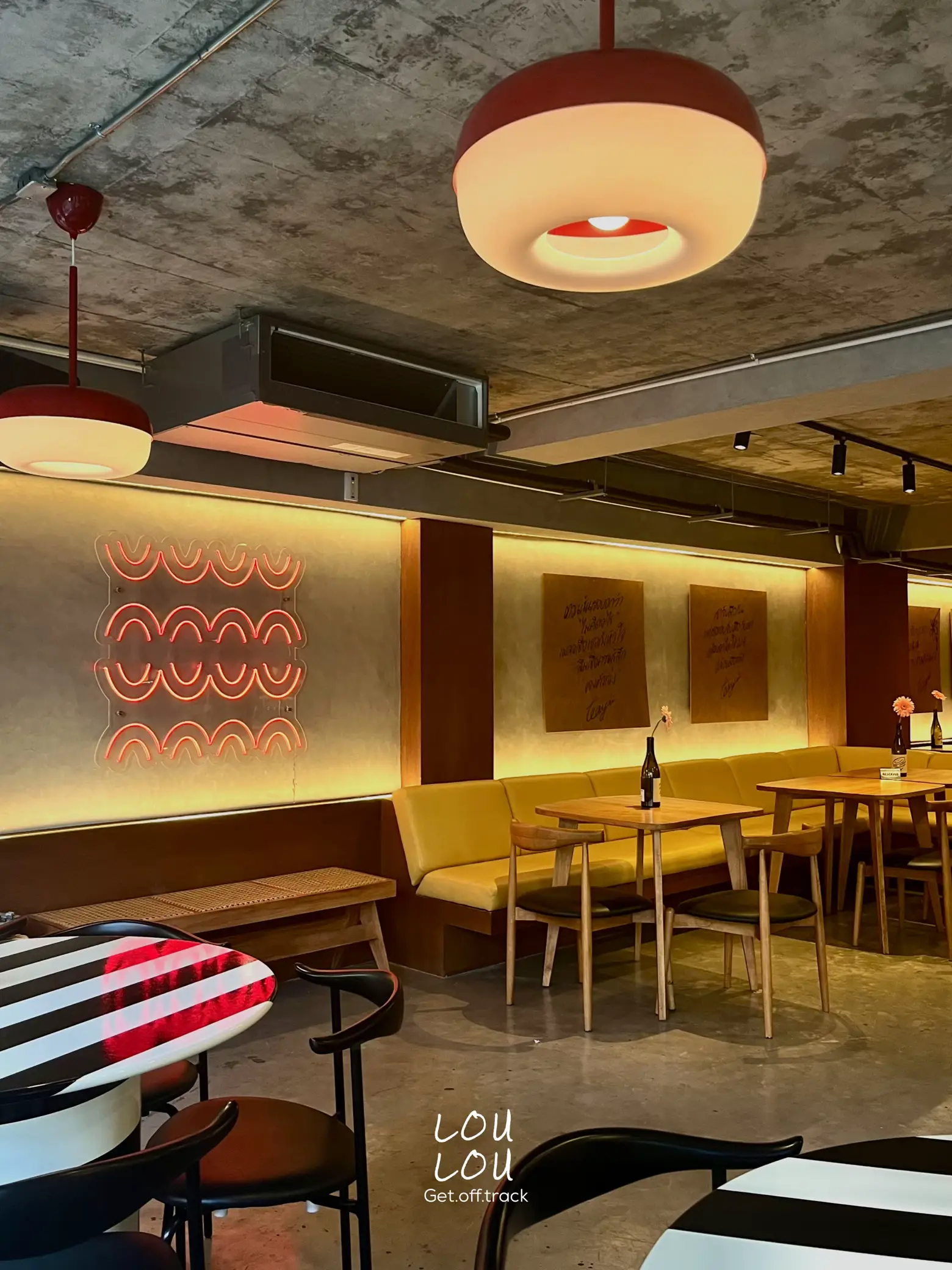 Lou Lou bkk ผ่านหน้าคาเฟ่นี้แล้วมันเจ็บจี๊ด ๆ!!🥹💔 | แกลเลอรีที่โพสต์โดย ...