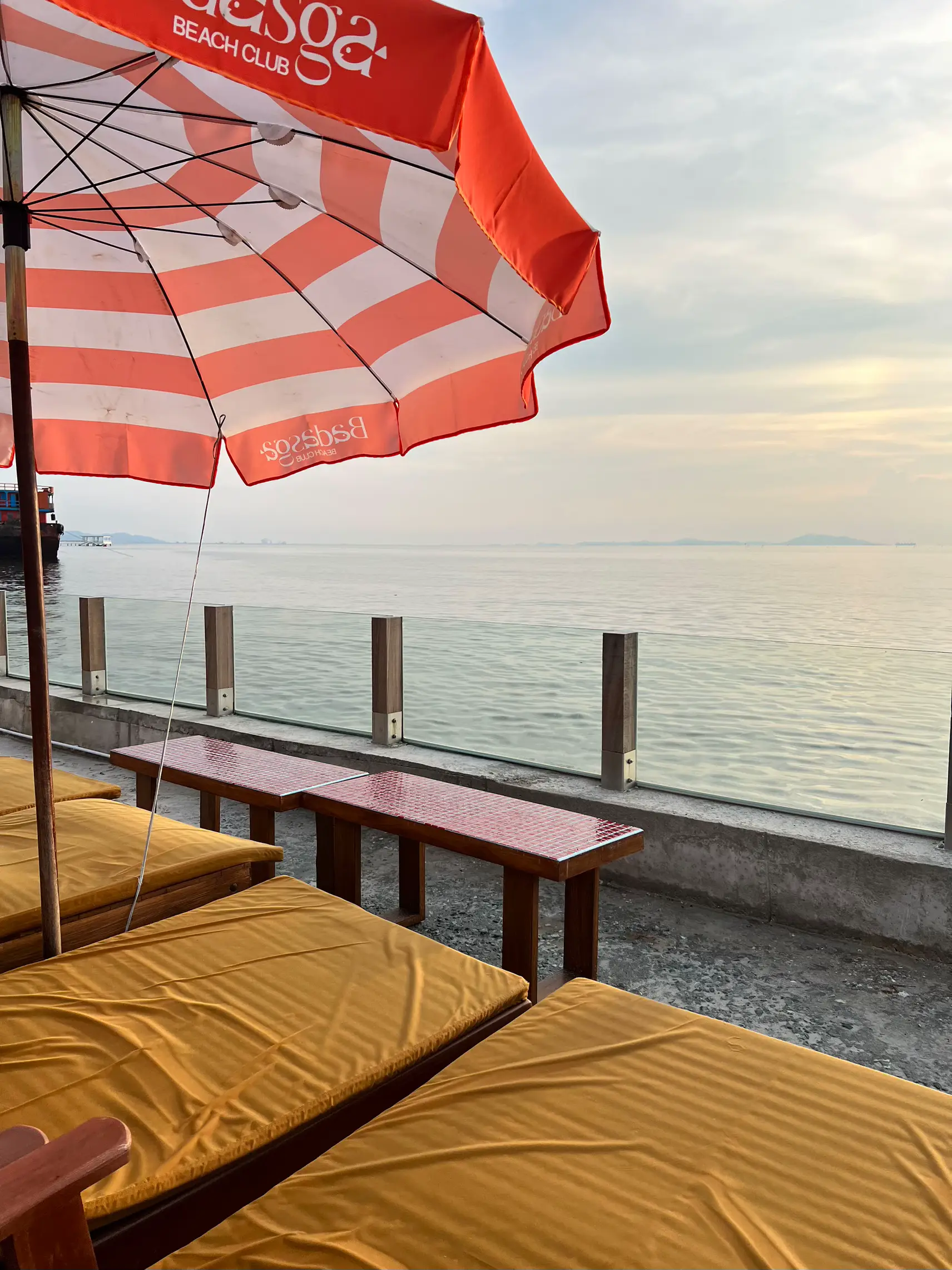 ไม่ ลับ บางแสน | แกลเลอรีที่โพสต์โดย Jrp’s | Lemon8