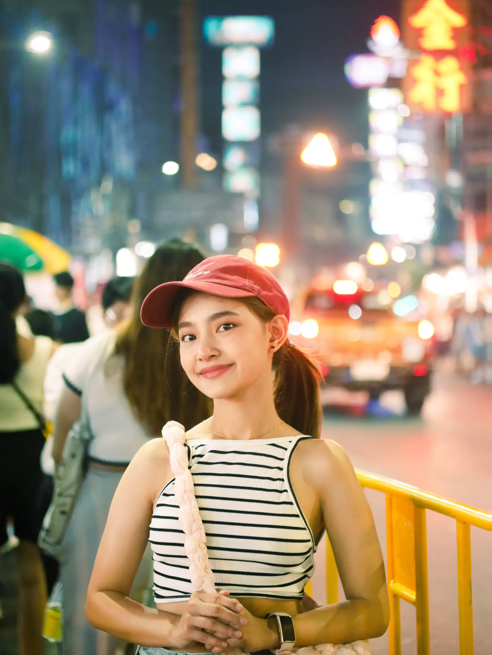 🏮 แจกไอเดียวถ่ายรูปที่ “เยาวราช” ตอนกลางคืน แบบปังปุริเย่〰️ | แกลเลอรีที่โพสต์โดย Chonchanok ...