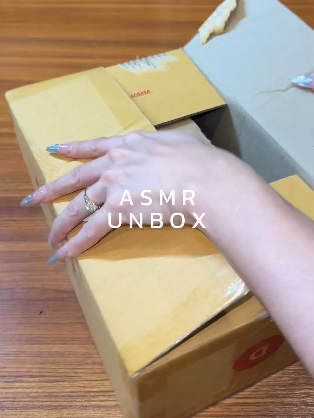 Unbox with me 🥰 | วิดีโอที่เผยแพร่โดย MYNSTER 💋 | Lemon8