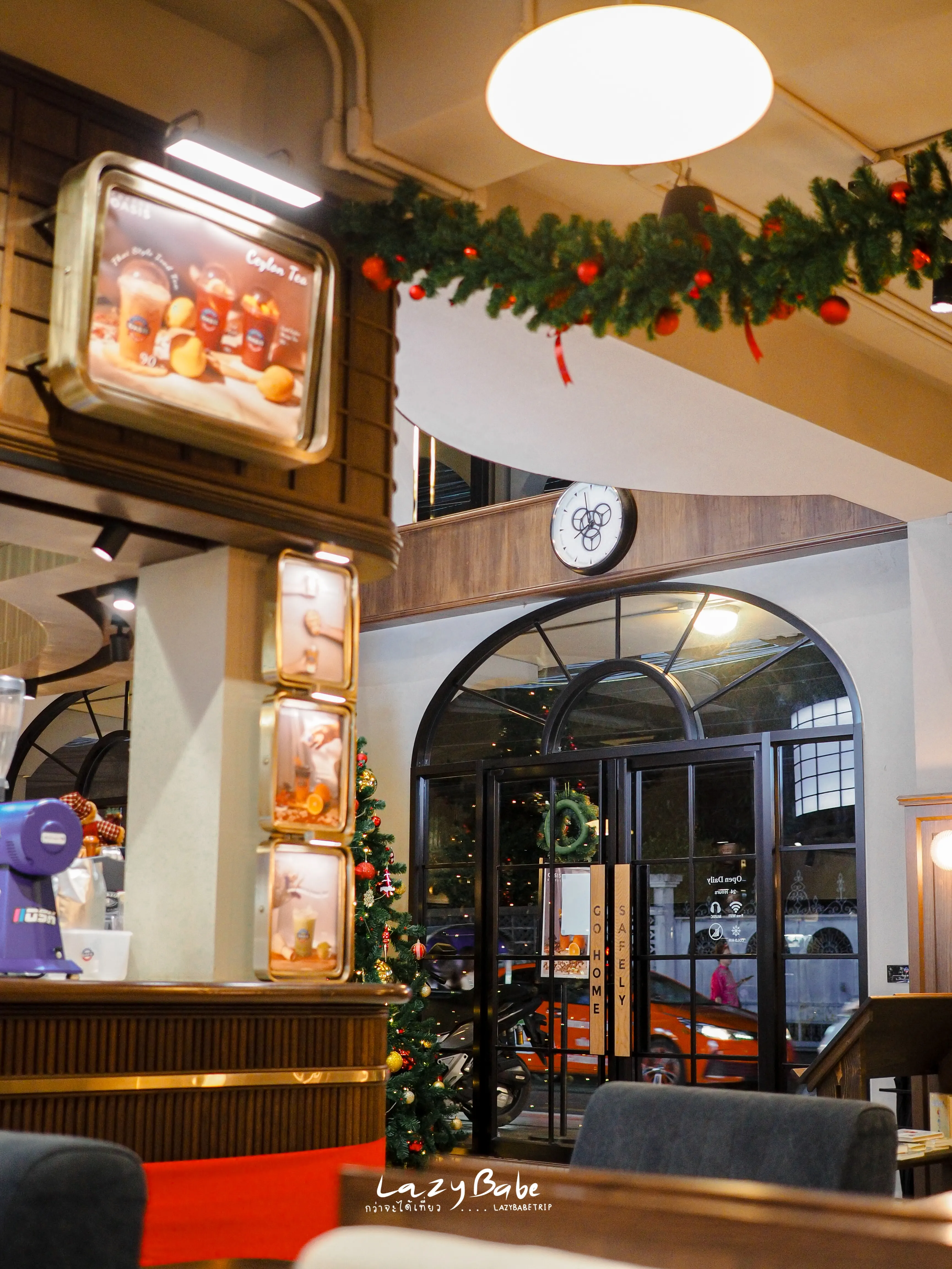 OASIS COFFEE ☕ คาเฟ่มู้ดดี เปิด 24 ชม. | แกลเลอรีที่โพสต์โดย Lazy Babe | Lemon8