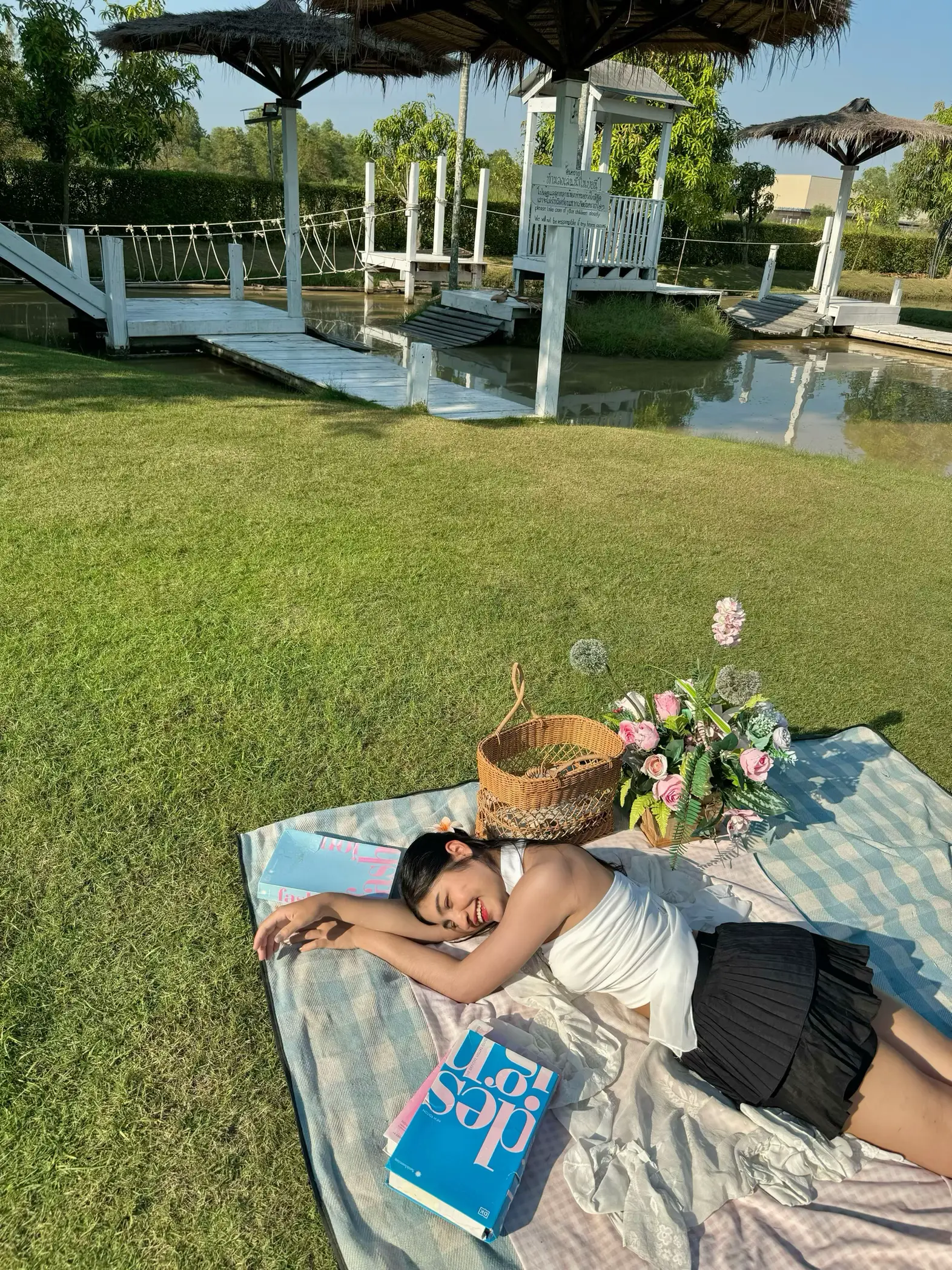 คาเฟ่ องครักษ์ | แกลเลอรีที่โพสต์โดย Bai Mint.🍀 | Lemon8