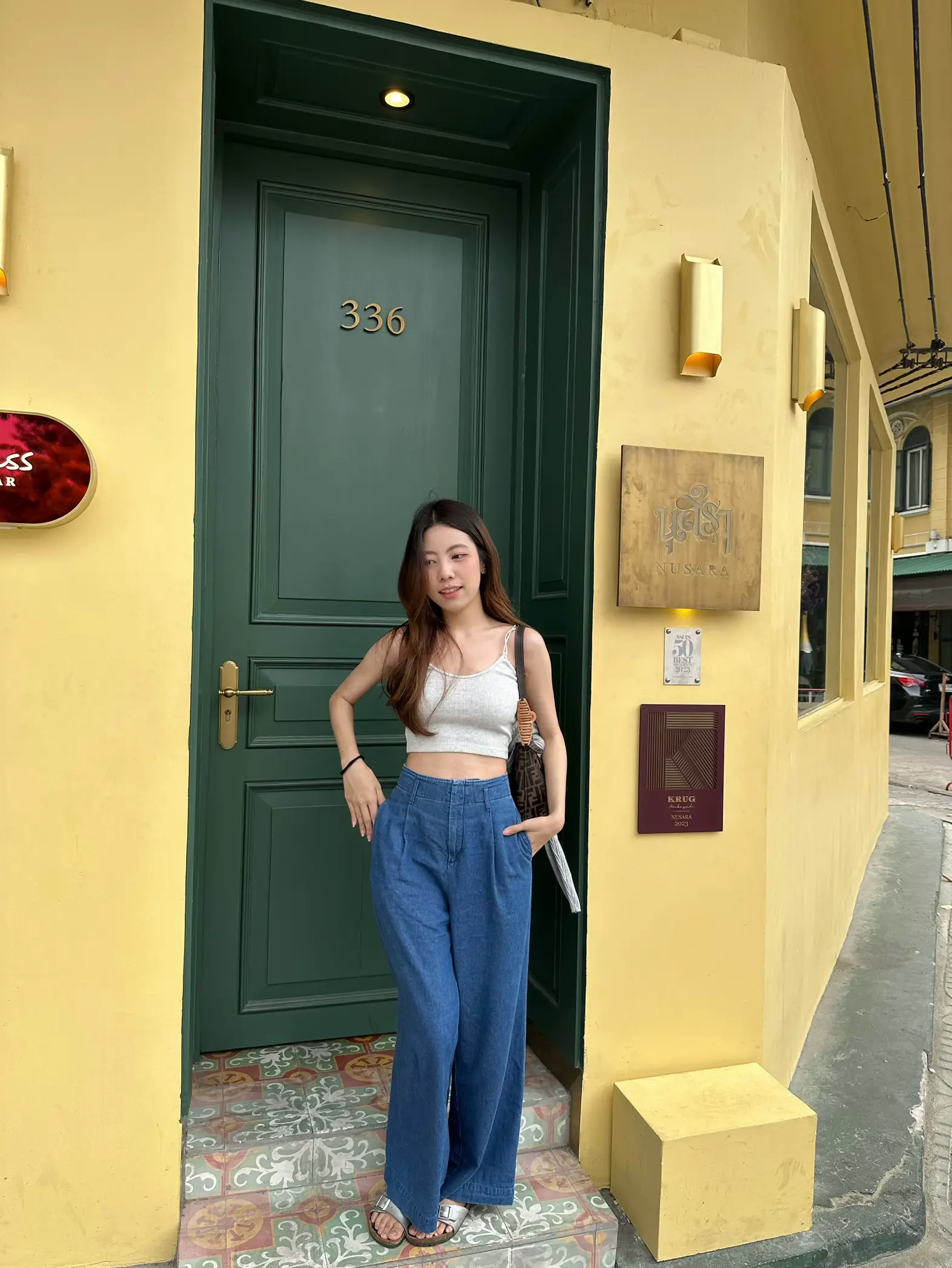 1 day in BKK🛺 : พาไปคาเฟ่แถวท่าเตียน No.1 ในเรื่องเค้ก🧡 | แกลเลอรีที่ ...