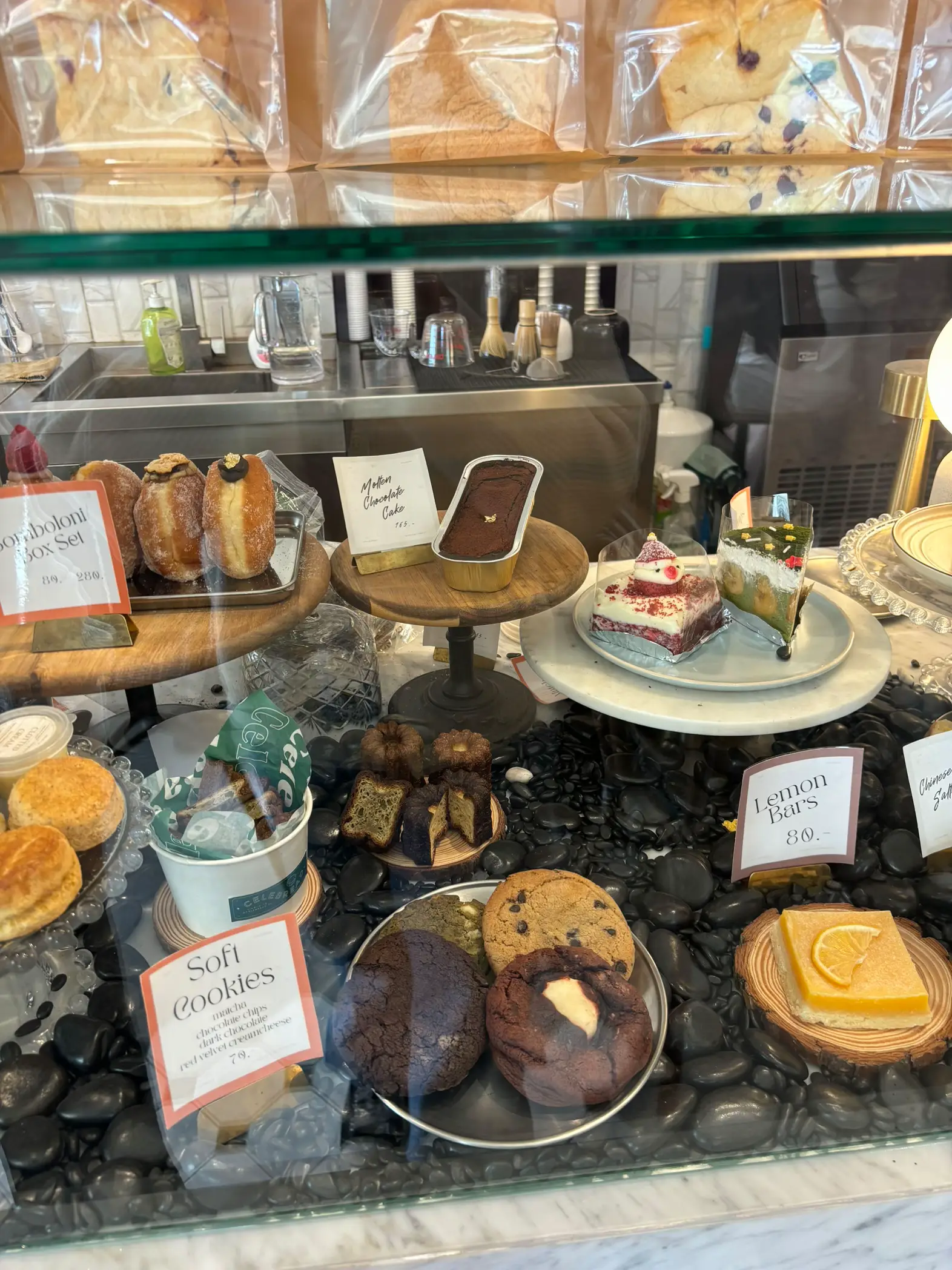 Cerebread Cafe - Bakery & Tea🎄 | แกลเลอรีที่โพสต์โดย 🅜🅤🅔🅨 | Lemon8