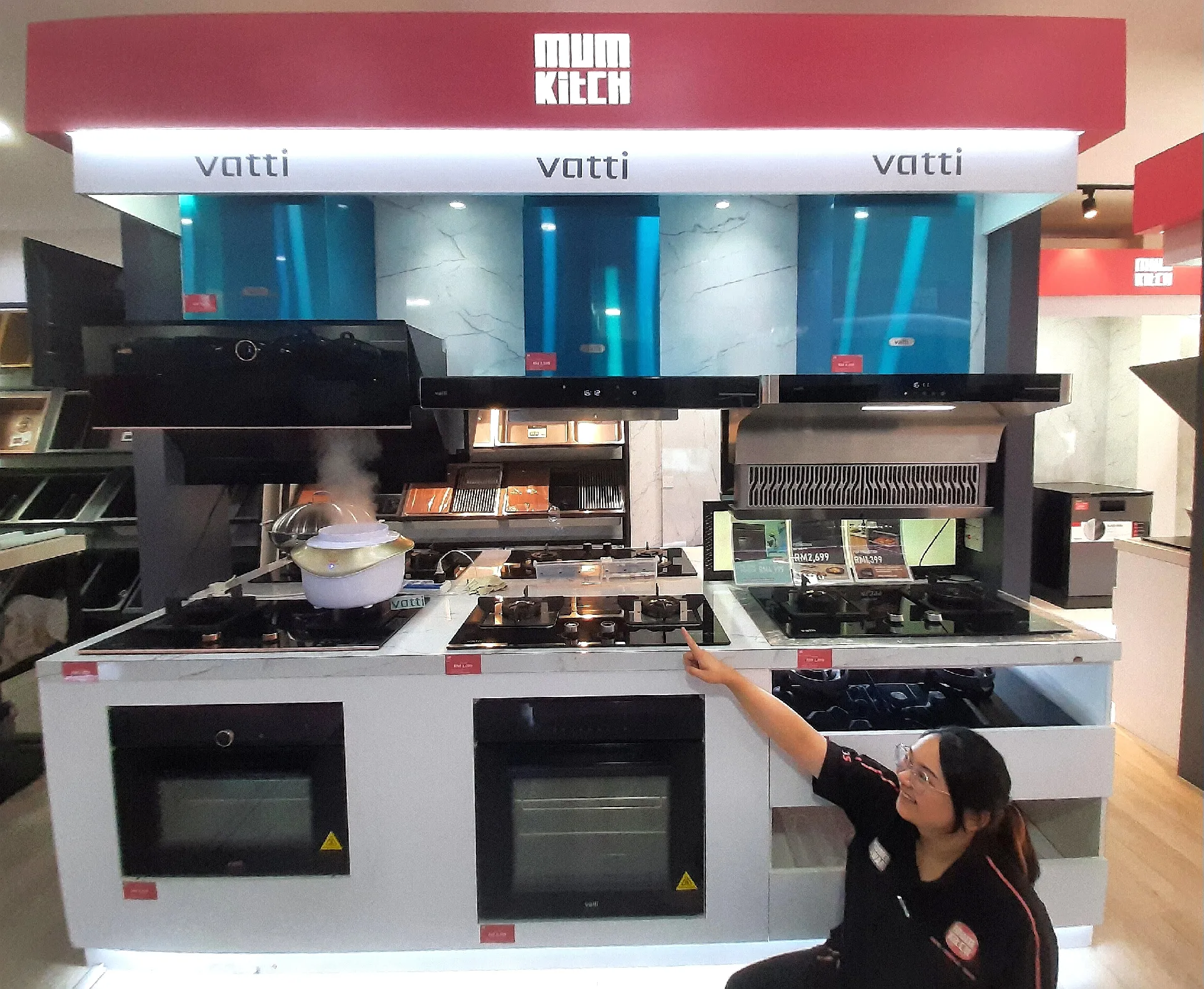 🇲🇾 First Self Introduction | Galeri disiarkan oleh Evie Koh | Lemon8