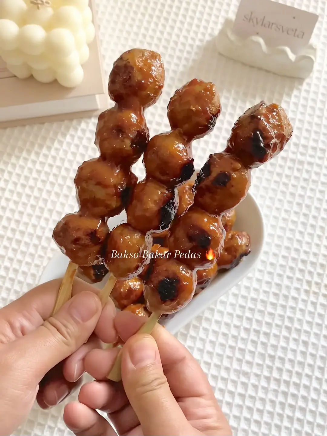 Pentol Bakar Pedass 🔥🔥🔥 | Video dipublikasikan oleh skylarsveta | Lemon8