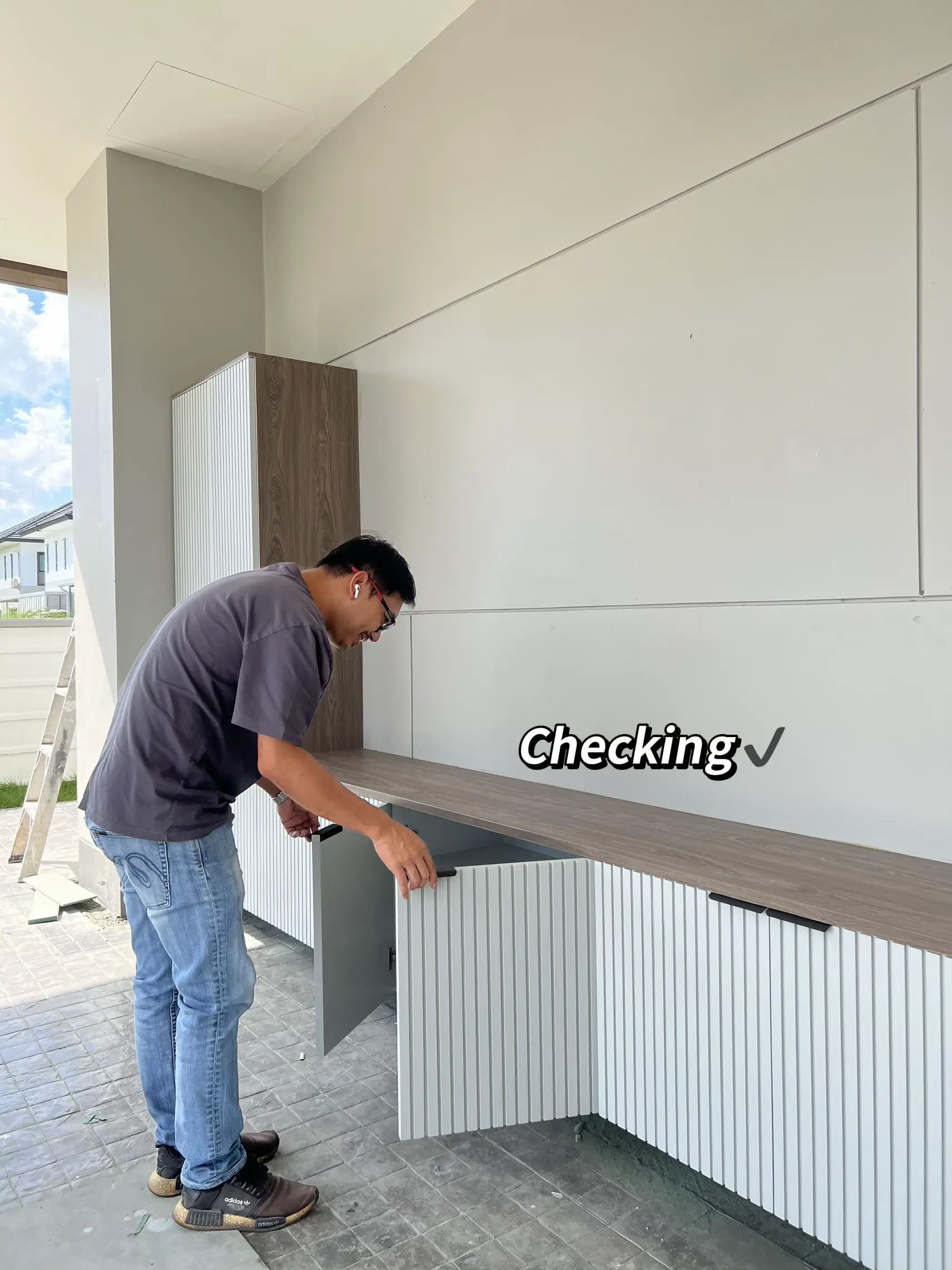 แชร์ไอเดียตู้เก็บรองเท้า & เก็บของใช้ หน้าบ้าน | แกลเลอรีที่โพสต์โดย MyHome💓MyLove | Lemon8