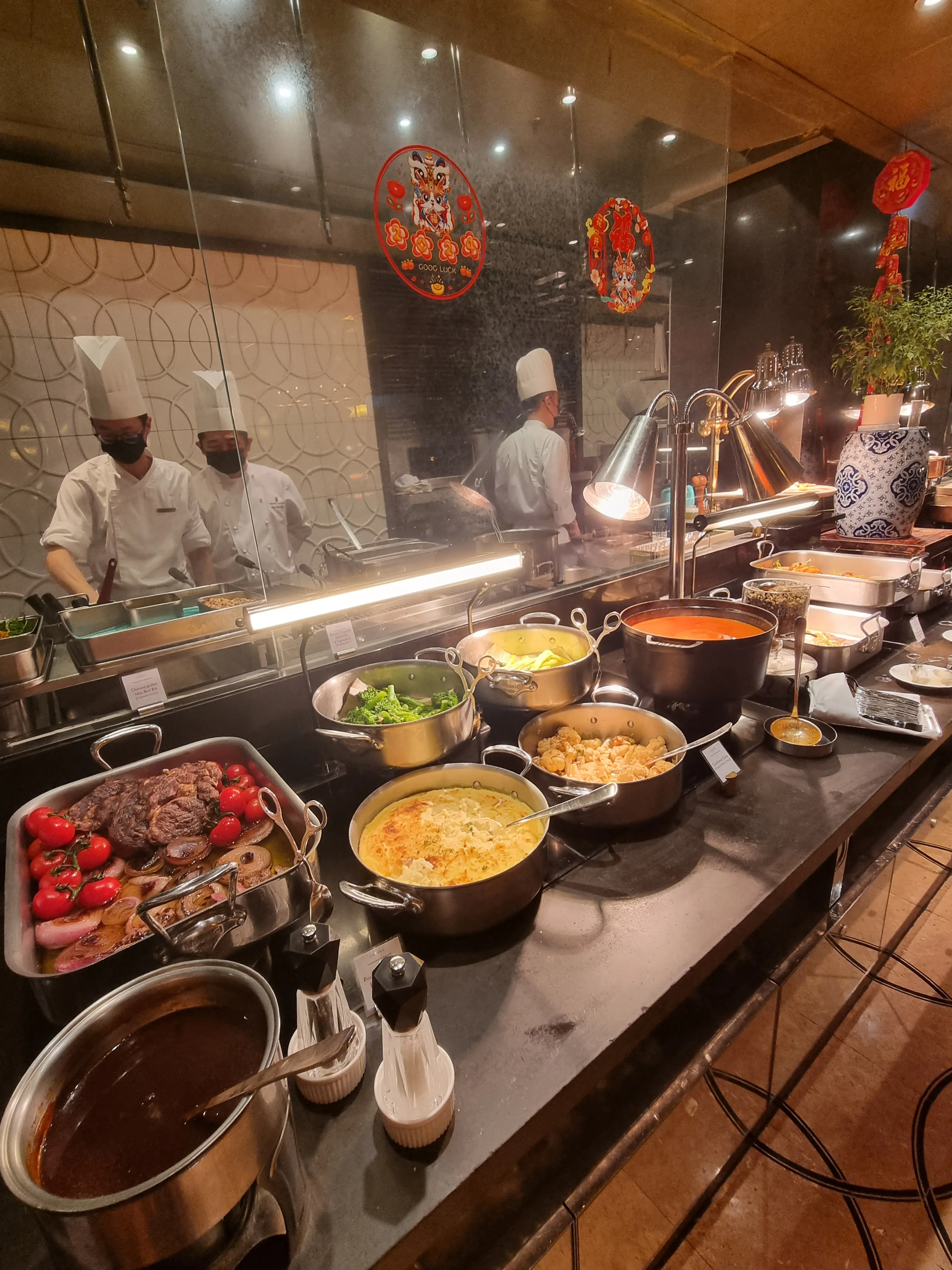 my experience at Colony Buffet Ritz Carlton! | Gallery posted by angelica koh | Lemon8