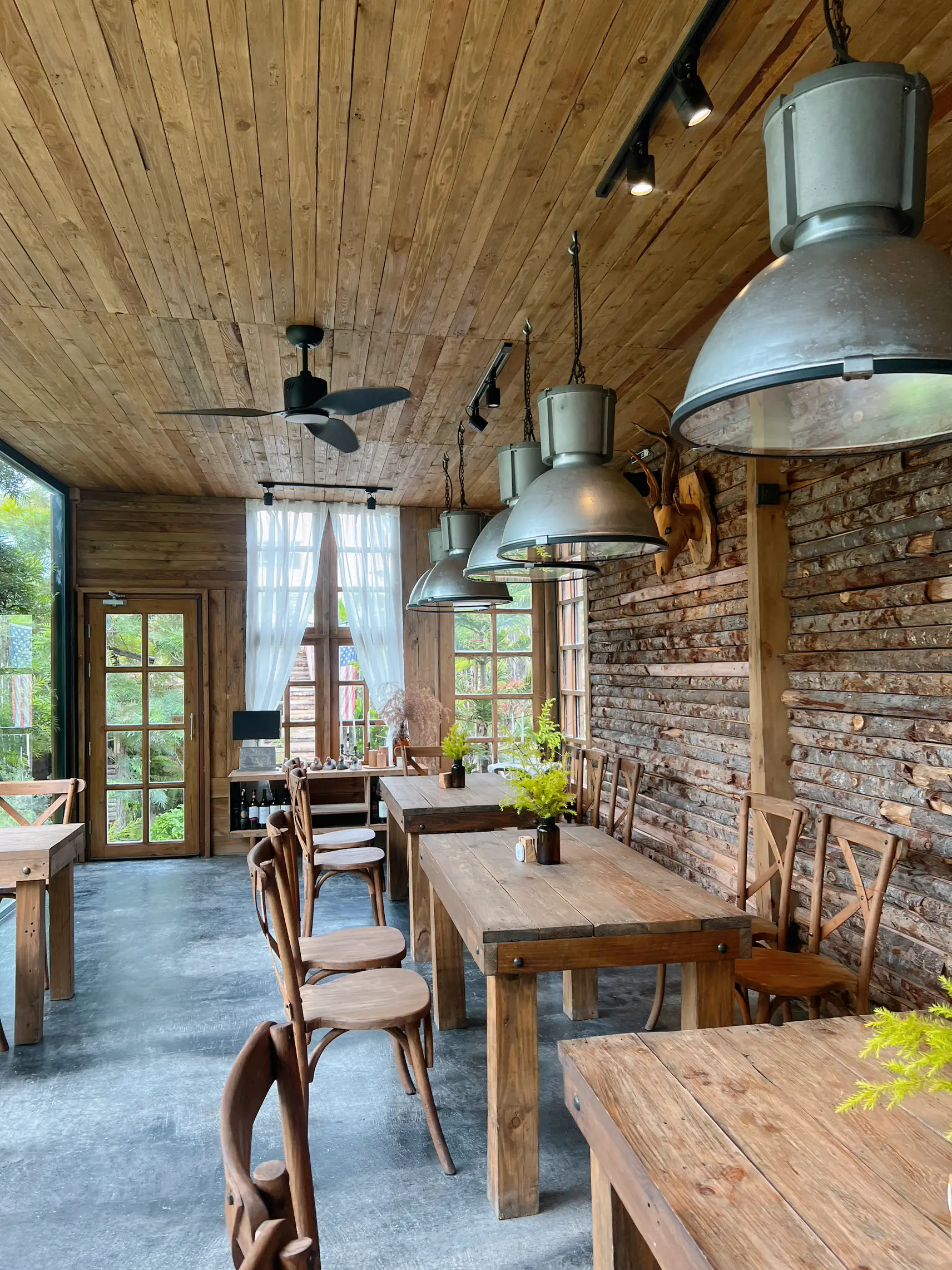 ดินเนอร์ที่บางเเสนในงบไม่เกิน 300 บาท !!! | แกลเลอรีที่โพสต์โดย Mus (🌷 ...