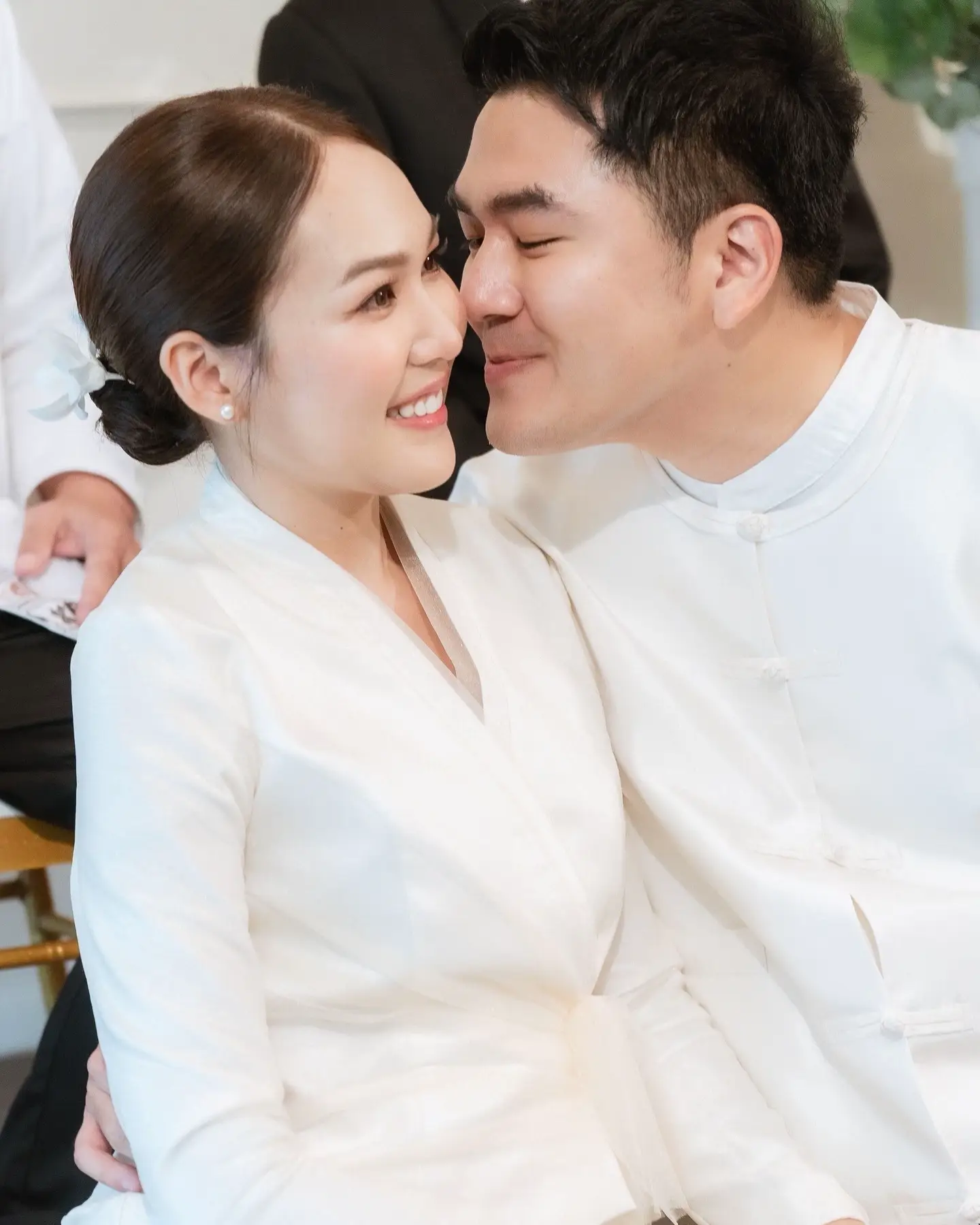 ชุดแต่งงานพิธีเช้าสไตล์ล้านนา | แกลเลอรีที่โพสต์โดย Mari Marisa | Lemon8