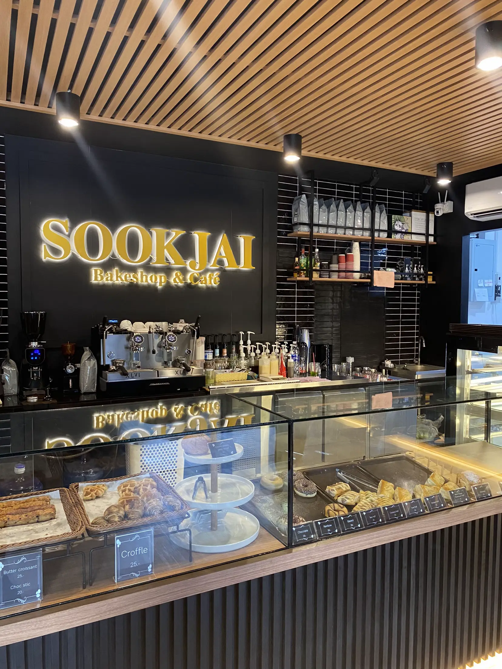 SOOKJAI (คาเฟ่เพชรบูรณ์)🥐 | แกลเลอรีที่โพสต์โดย 하늘 | Lemon8