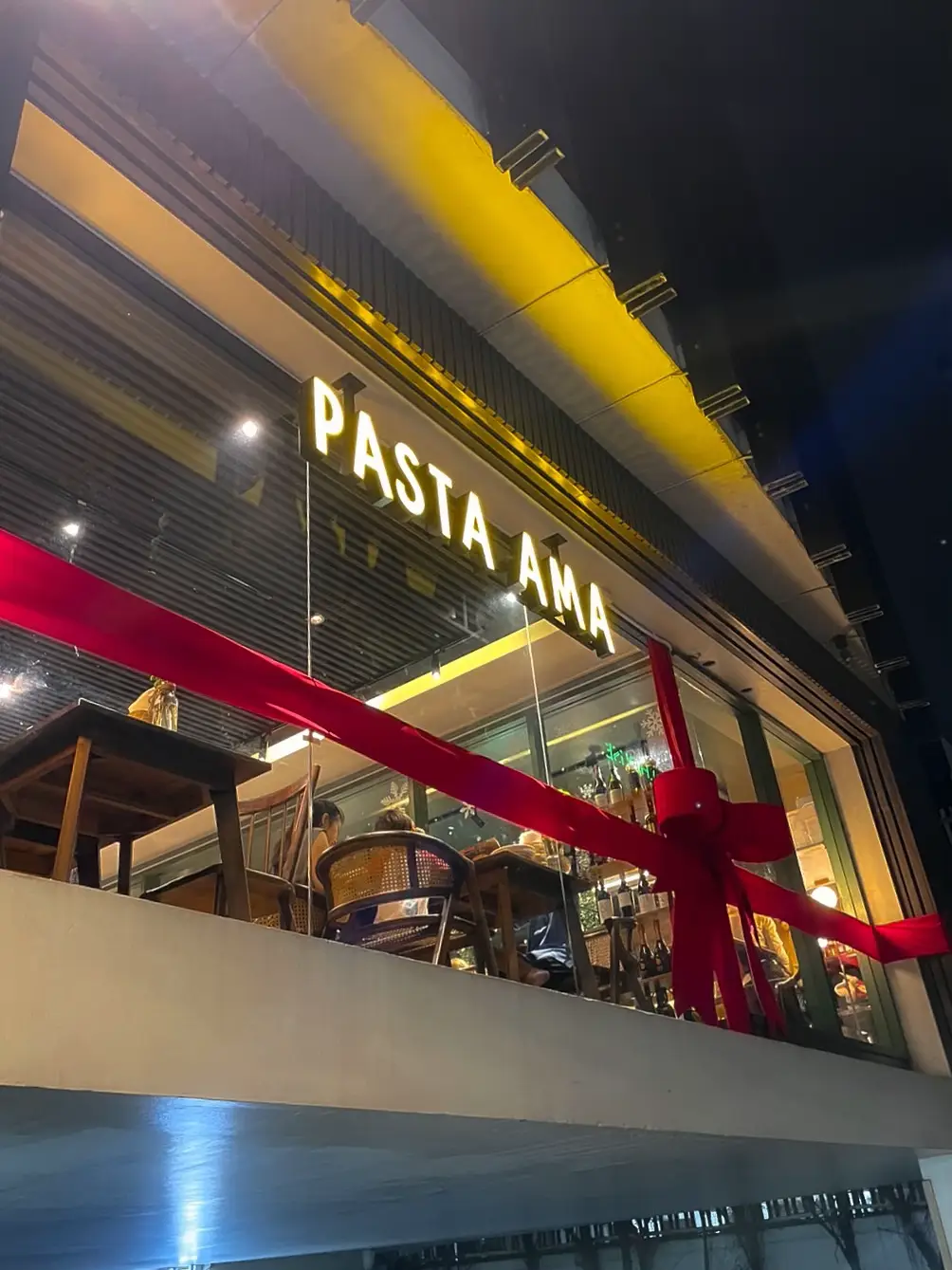 PASTA AMA at Saladaeng คริสต์มาส🎄🍝 | แกลเลอรีที่โพสต์โดย dipsntrips🥓🛶 ...