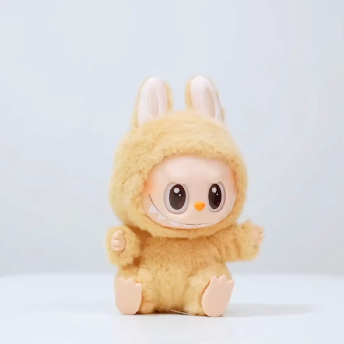 พาส่อง Labubu V.2 🙊💫 คอลใหม่ | แกลเลอรีที่โพสต์โดย รีวิวไม่ใส่ไข่ | Lemon8