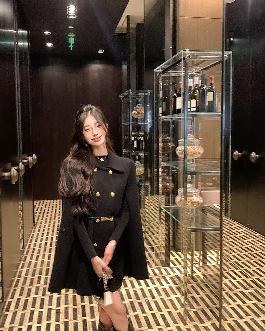 [4]🌷Áo Khoác Mỏng Thời Trang Dễ Phối Đồ | Gallery posted by Hani Order | Lemon8