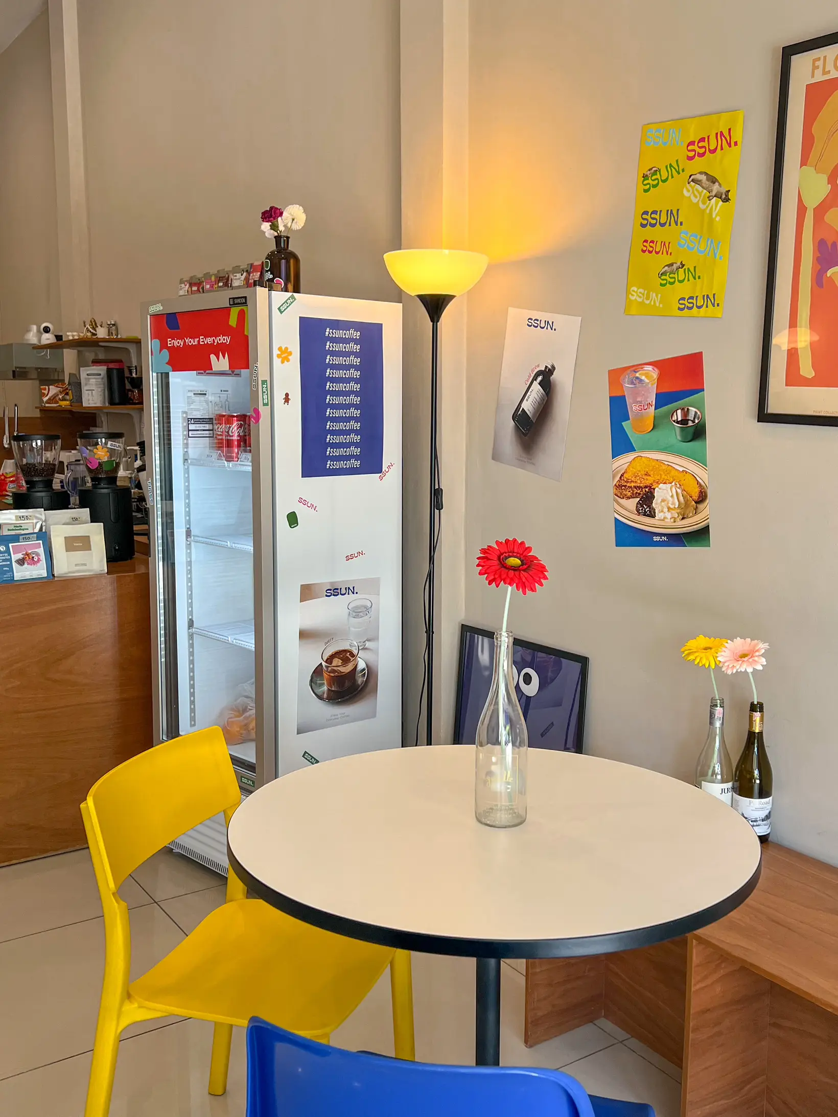 🥣 Cafe at Vibesパタヤのファイティングでビビッドな楽しみSSUN ☕️⛅ | Jabchaithが投稿したフォトブック | Lemon8