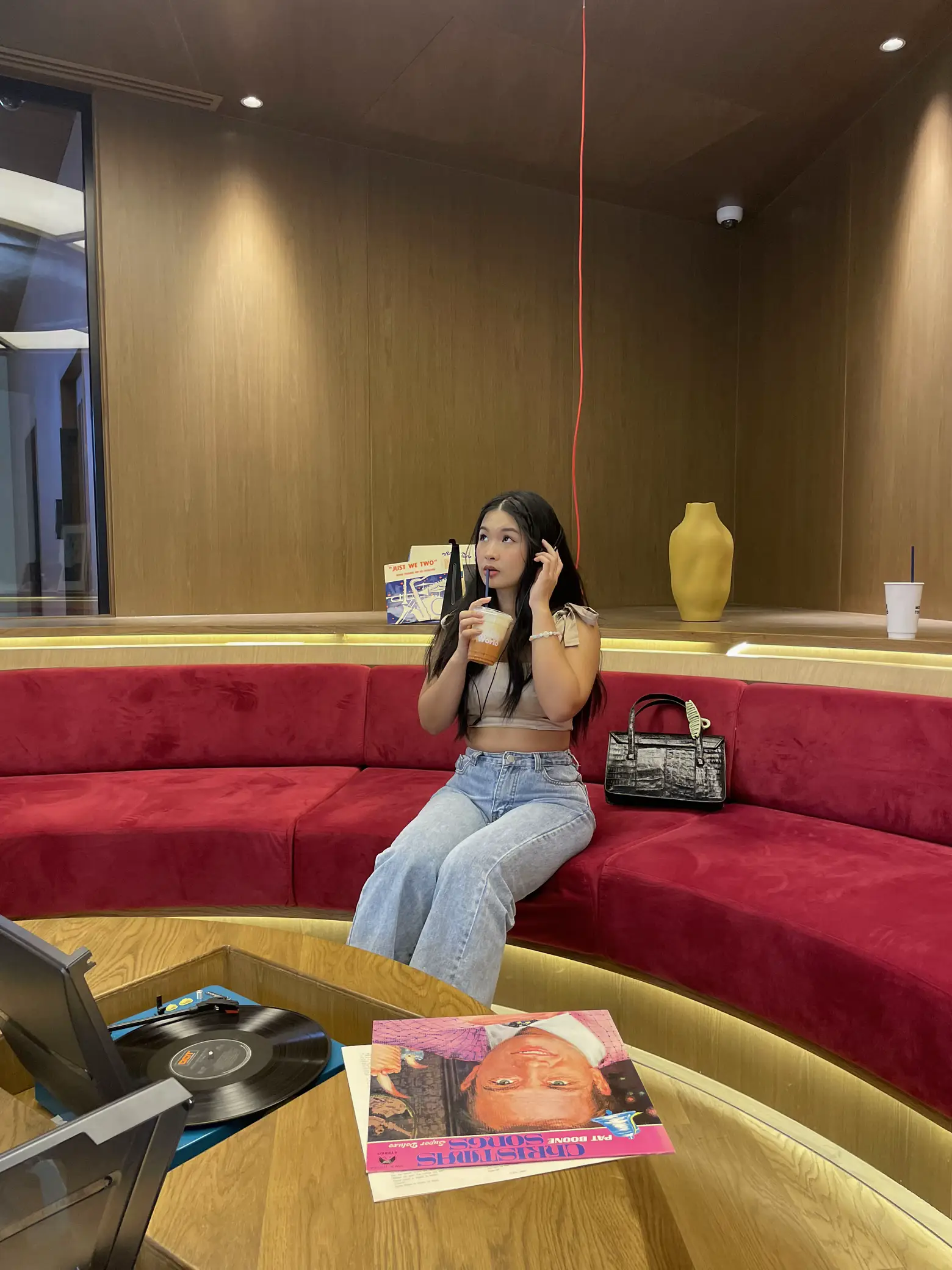 Such a small world (the corner house bkk) | แกลเลอรีที่โพสต์โดย Baimon | Lemon8