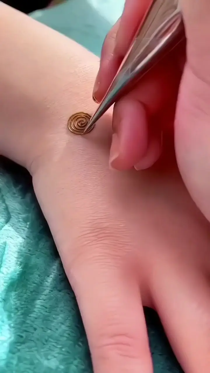 EP 3 Inai Henna | Video diterbitkan oleh Alice Mok | Lemon8