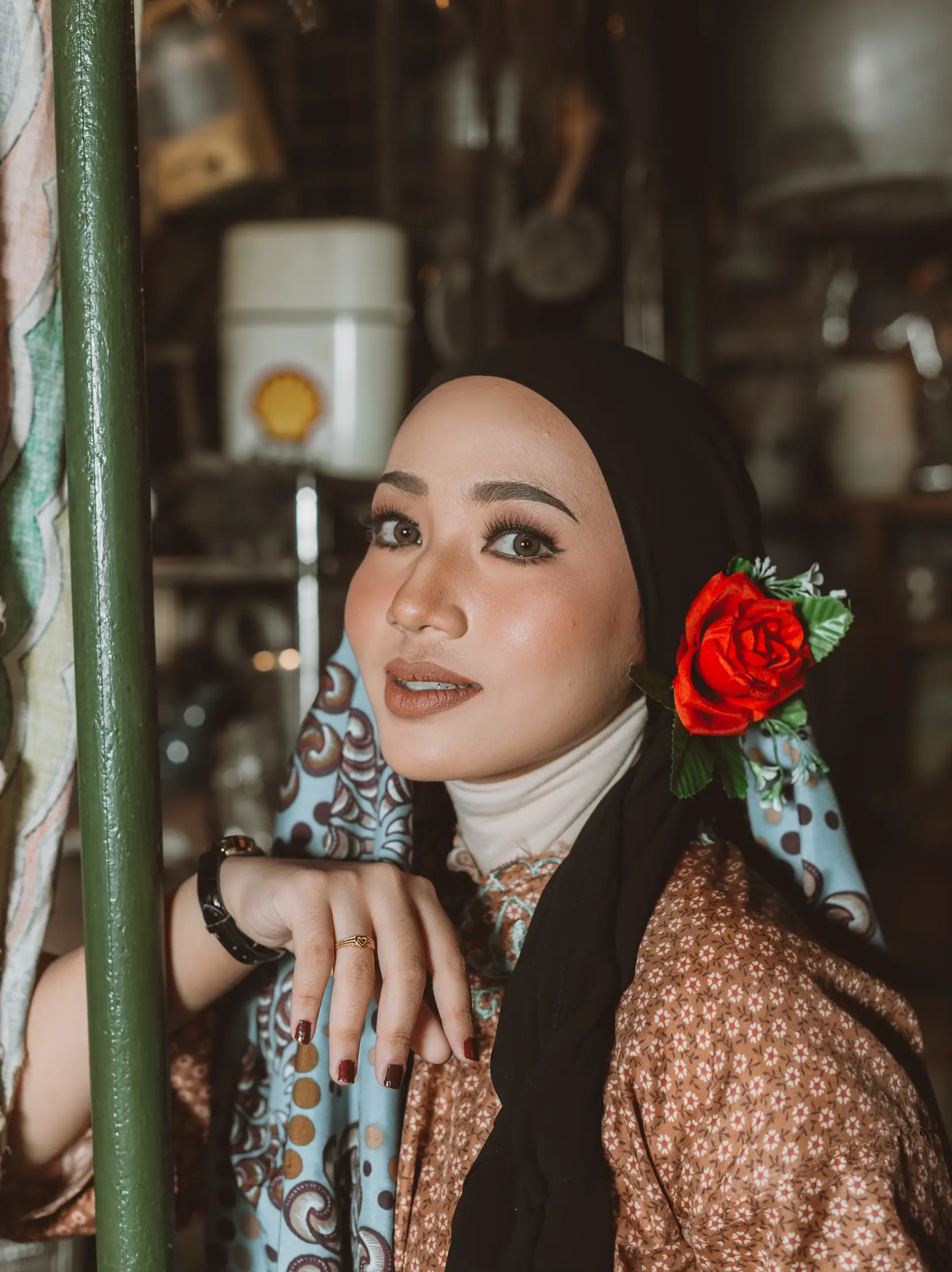 PHOTOSHOOT SESSION: Classic Batik Melayu 📸 | Galeri disiarkan oleh Yum ...