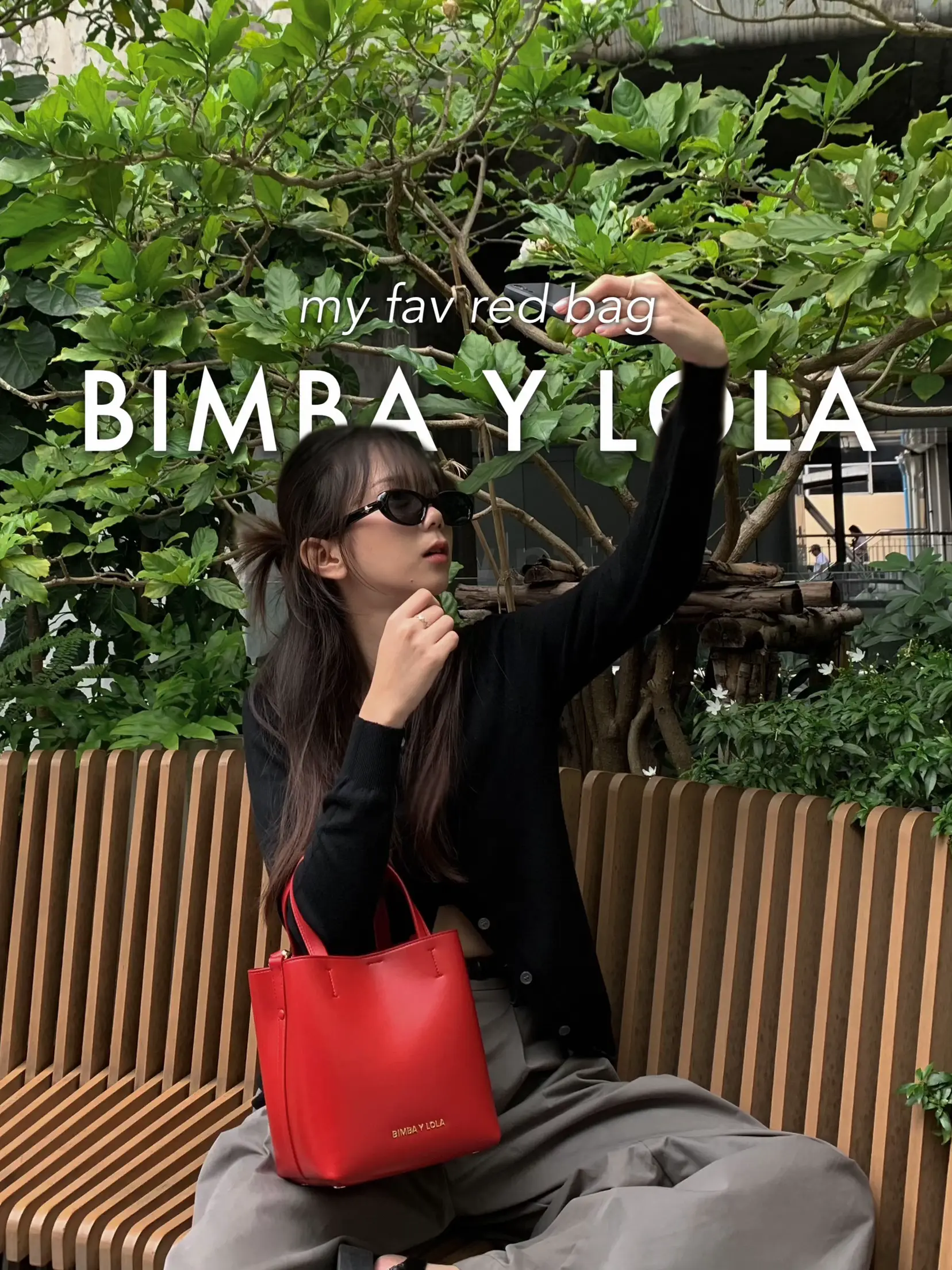 แจกพิกัดกระเป๋าสีแดงที่ถูกต้อง ️ แมทช์ชุดได้แบบชิคๆ🐦‍🔥💥 | แกลเลอรีที่โพสต์โดย jry | Lemon8