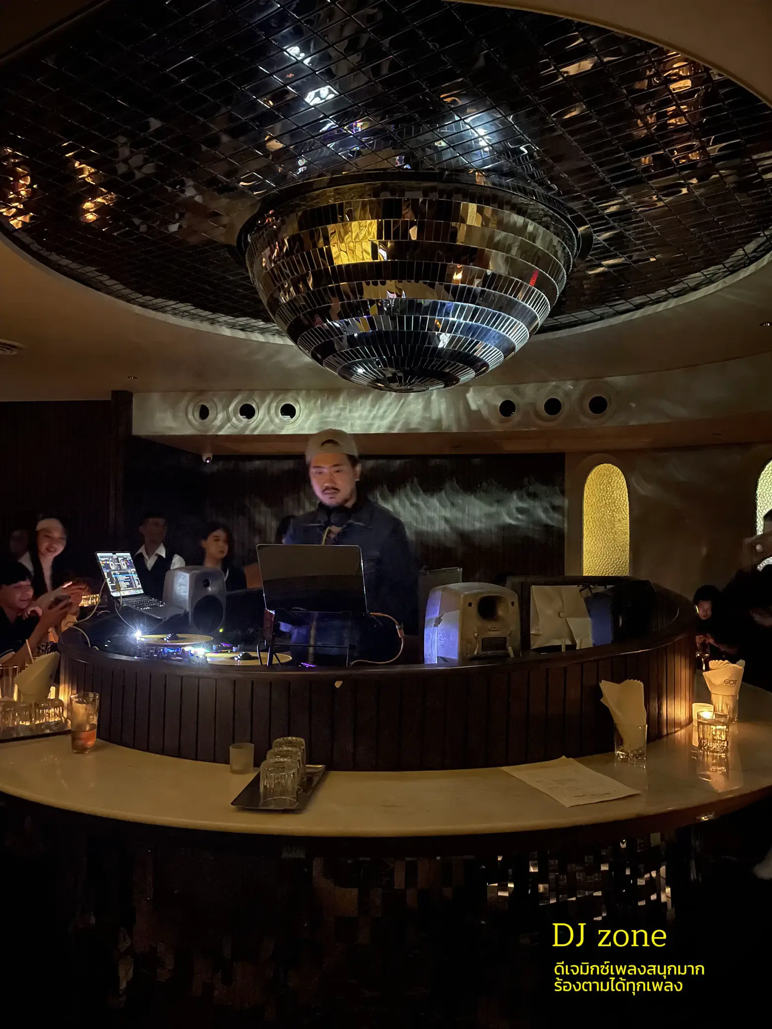 GOT BANGKOK สุขุมวิท24 | บาร์เปิดใหม่ ที่สายตี้ห้ามพลาด 🍸 | แกลเลอรีที่ ...