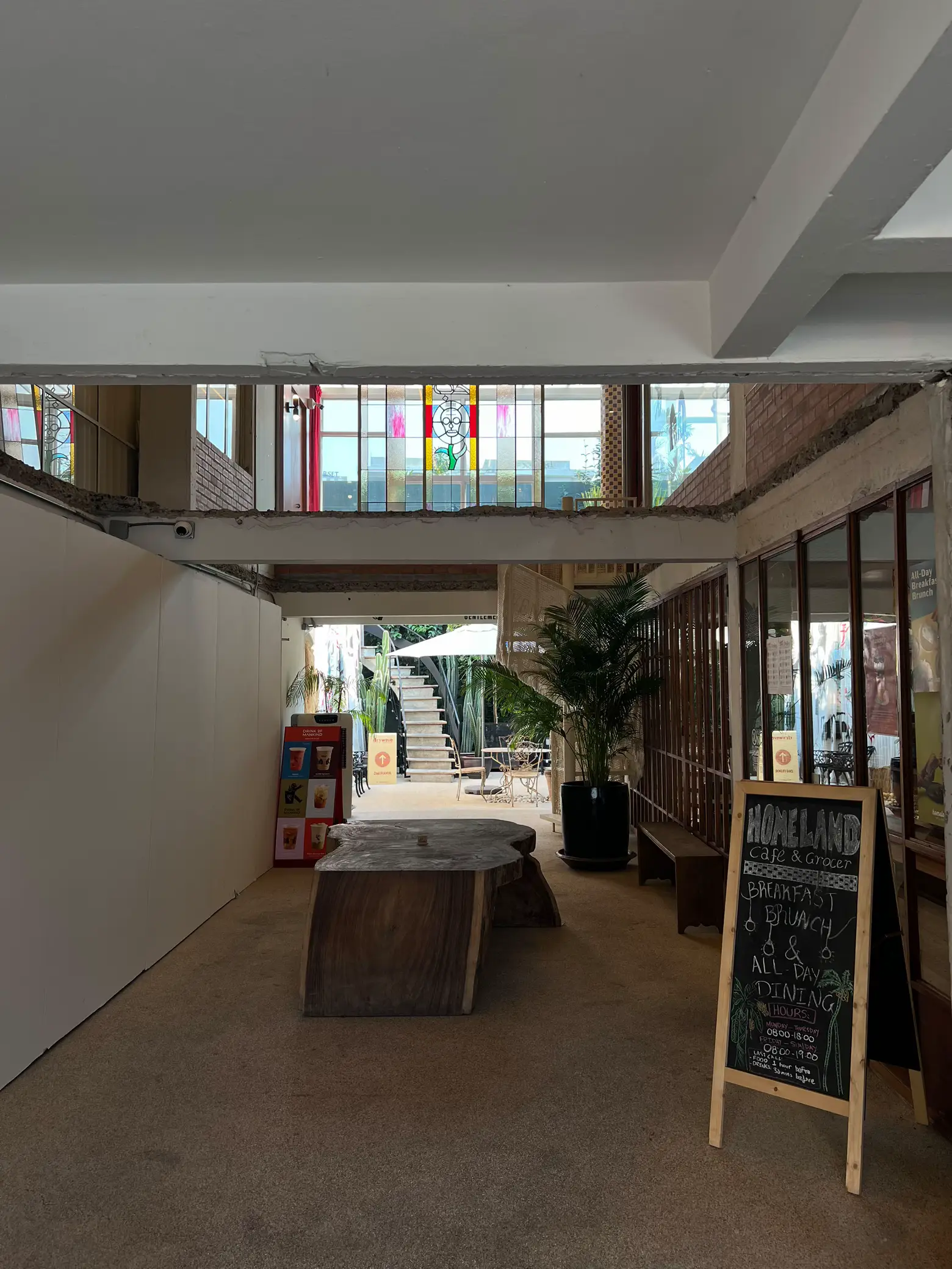 HOMELAND Cafe&Grocer 🩷🥭🥓🥑 | แกลเลอรีที่โพสต์โดย toon. | Lemon8