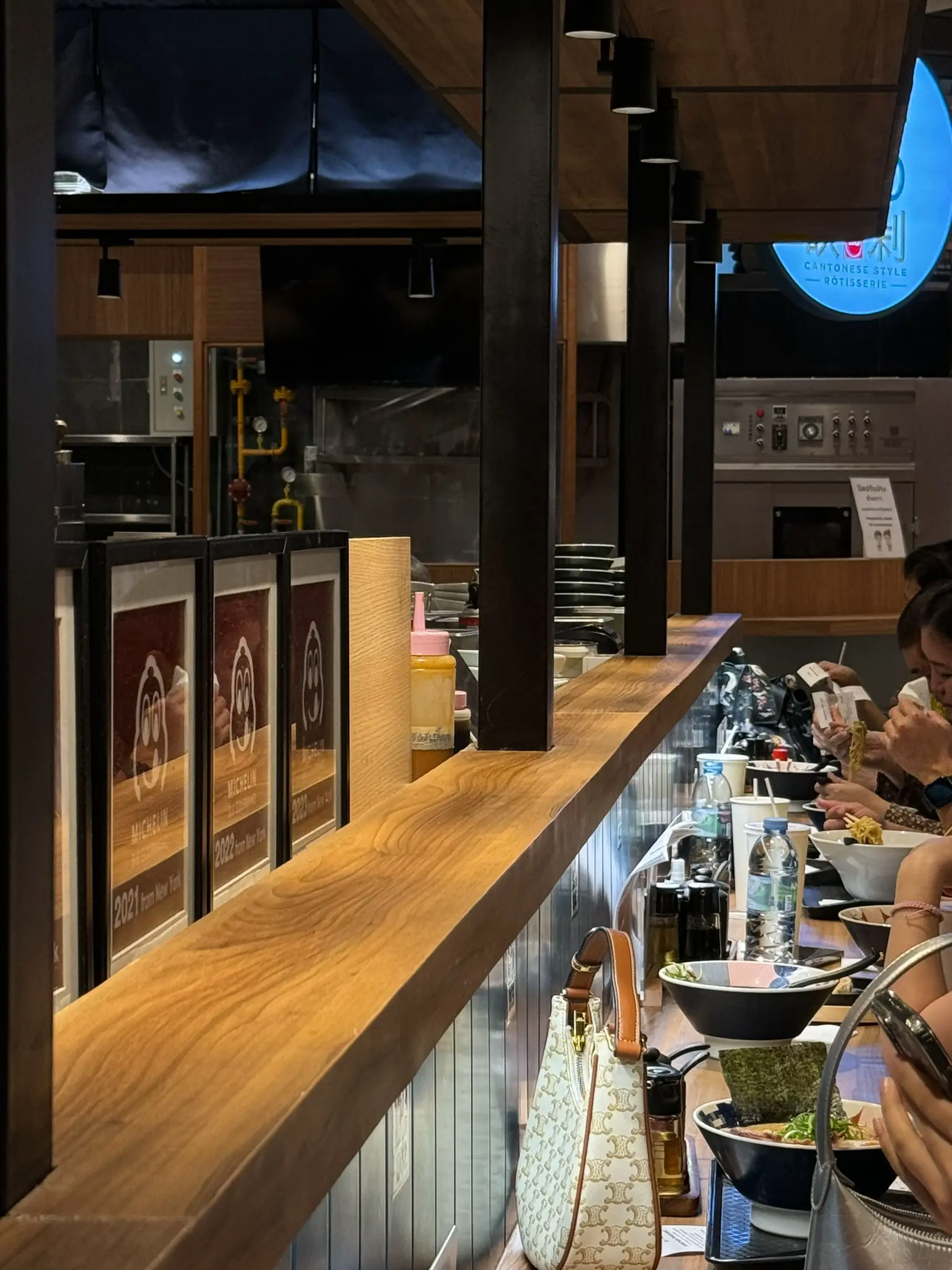 🍜Tonchin Ramen ราเมงดี การันตี Michelin Star 5 ปีซ้อน🌟 | แกลเลอรีที่ ...