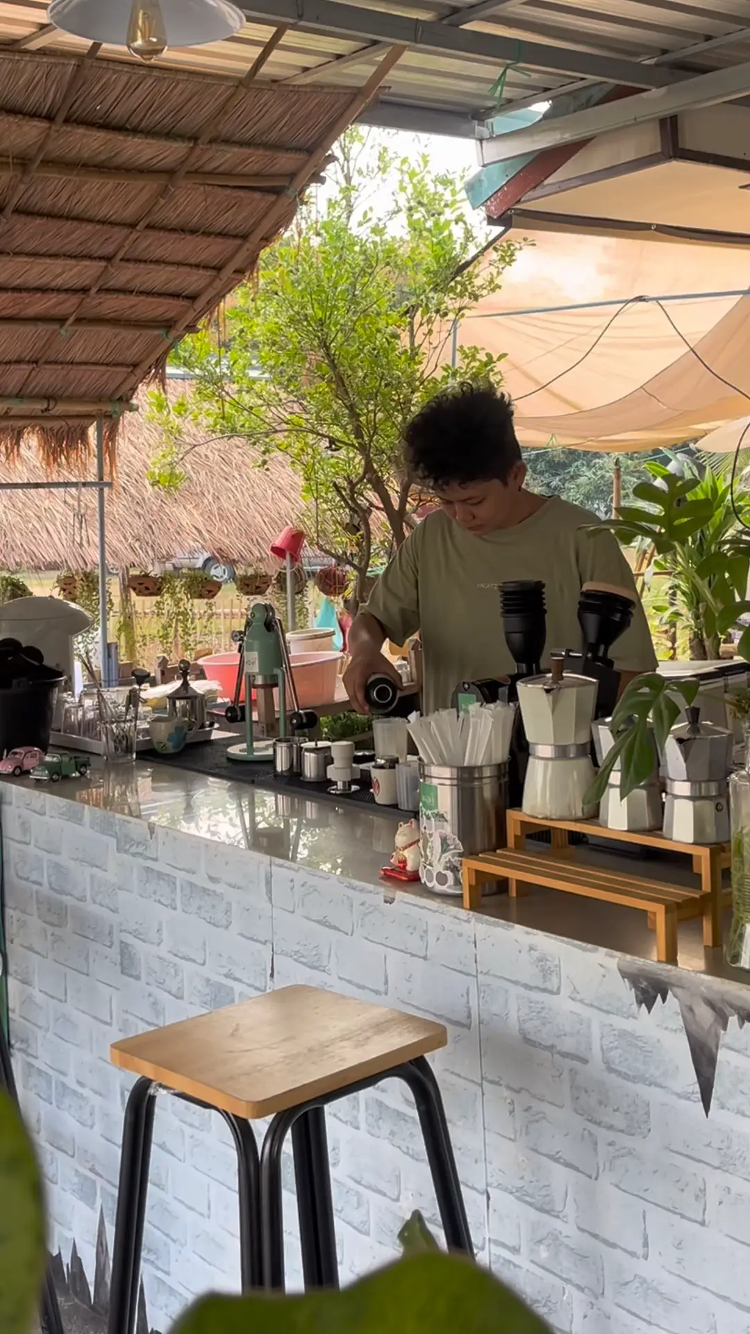 พอดี house slowbar | วิดีโอที่เผยแพร่โดย พอดี house | Lemon8