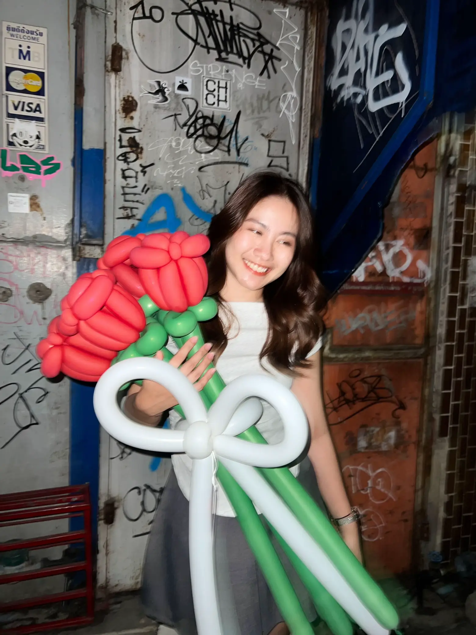 ทริคถ่ายรูปเปิดแฟลช ฉบับมือใหม่ 📸 | แกลเลอรีที่โพสต์โดย jeen | Lemon8