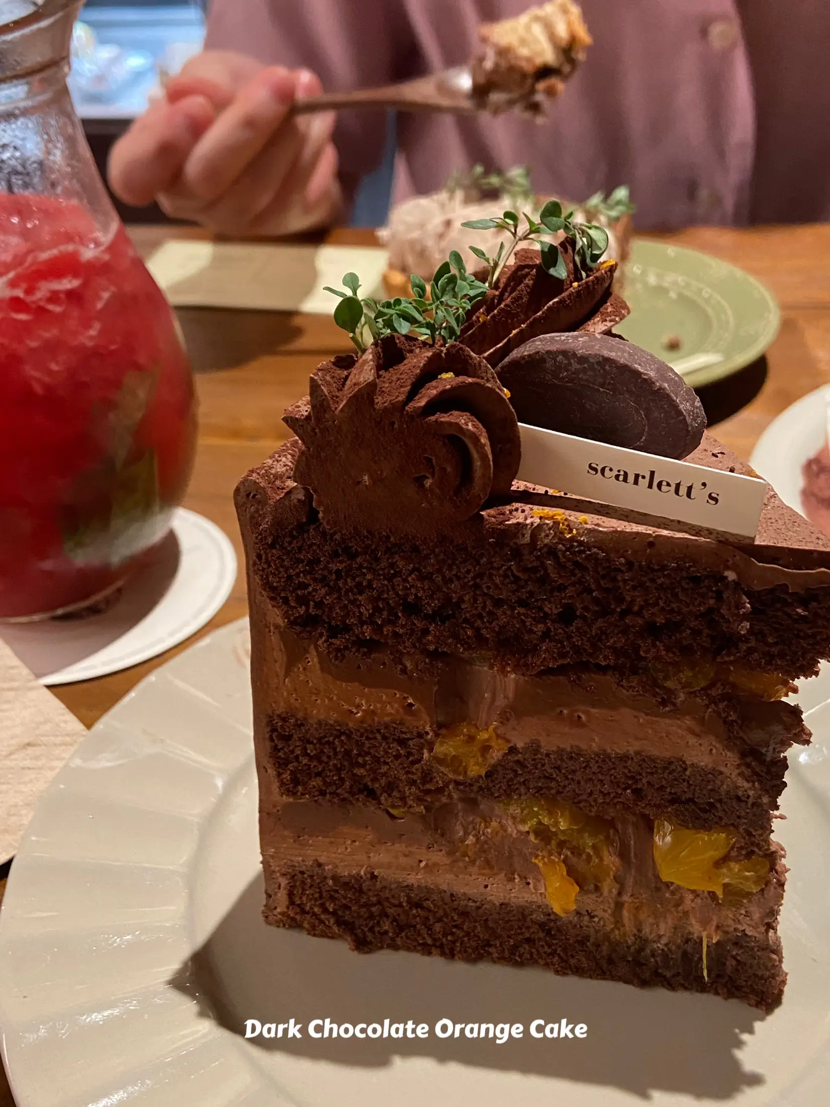 Review dan tips ke Scarlett’s Cafe Senopati | Galeri diposting oleh ...