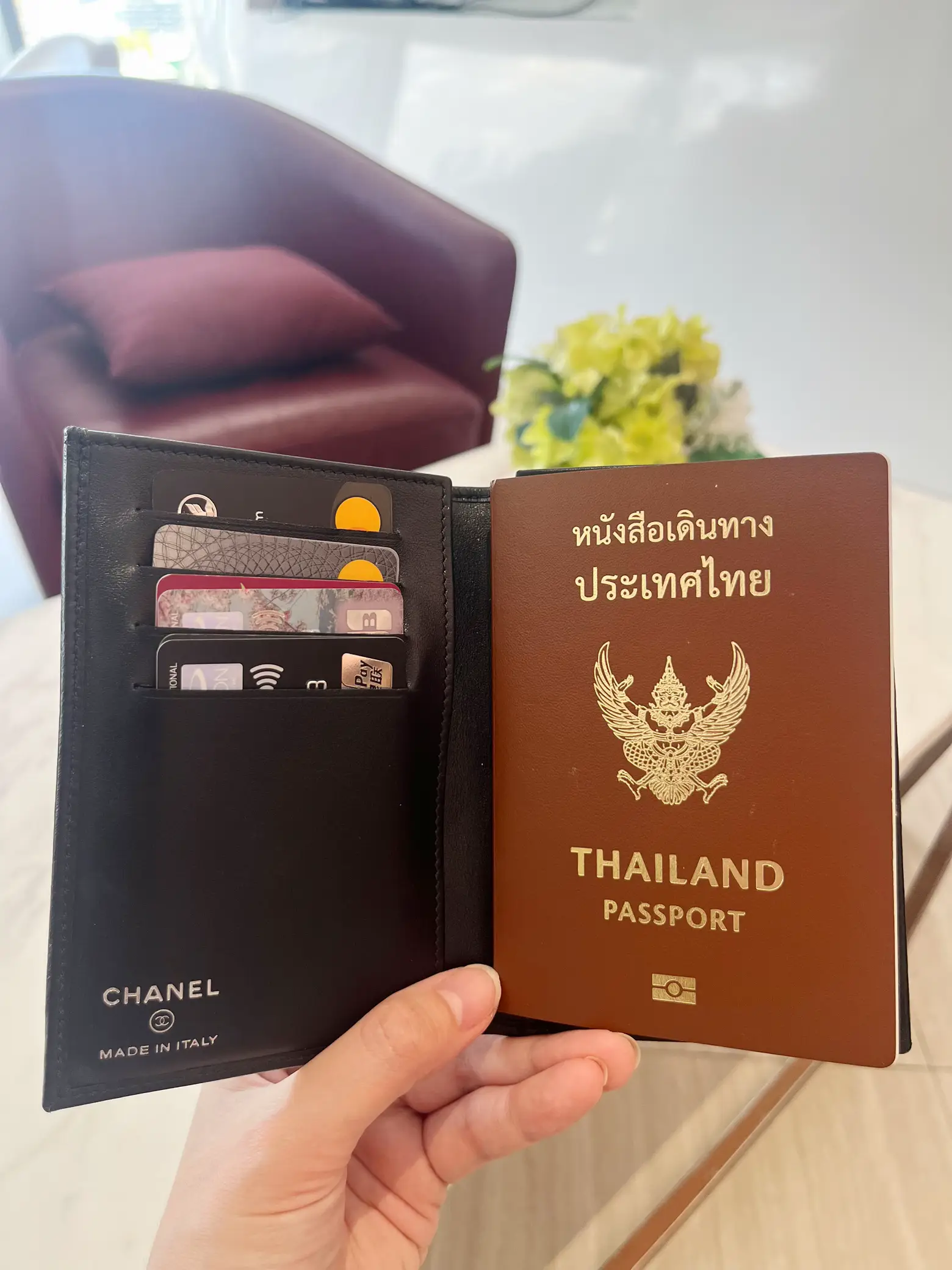 Come to review, go to PTT, what card do you carry? | Gallery posted by ...