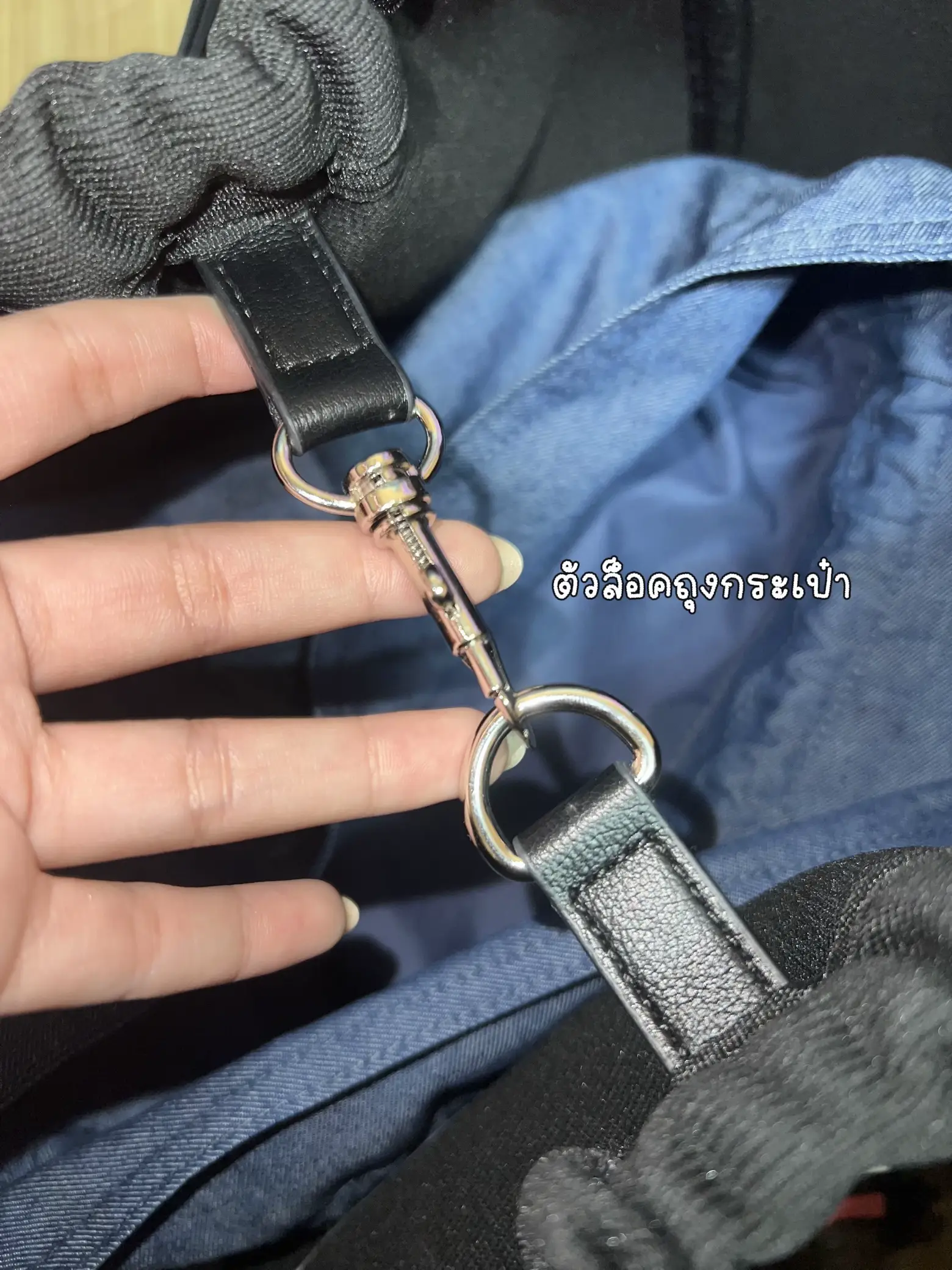 กระเป๋า Merge A Day Bag Medium🎀 | แกลเลอรีที่โพสต์โดย Piya | Lemon8