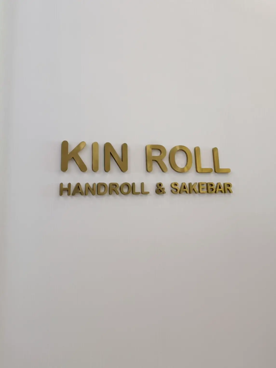 Kinroll handroll One bangkok | แกลเลอรีที่โพสต์โดย Firstzy Cheeze | Lemon8